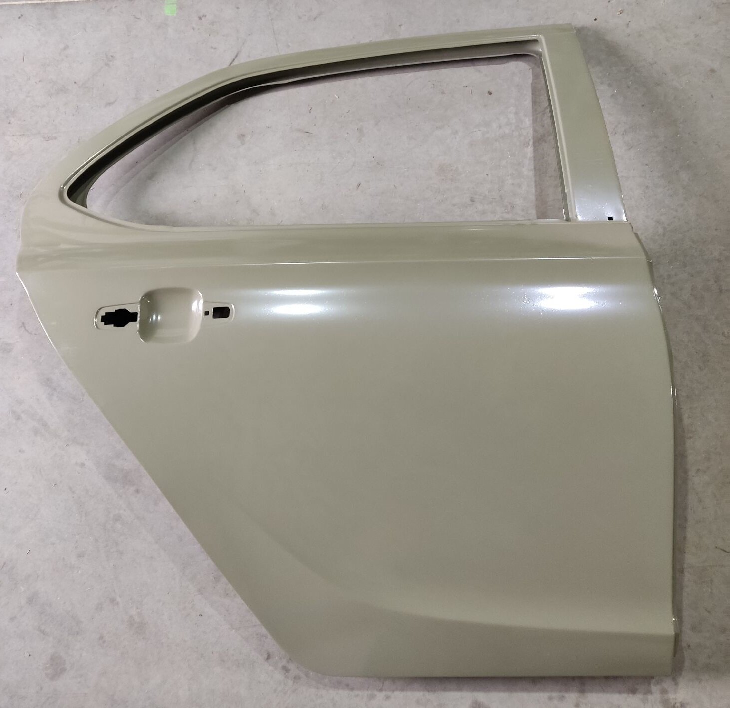 Дверь задняя правая Chery Bonus 3 (A19) [1.5 16V 5MT седан] J526201020DY