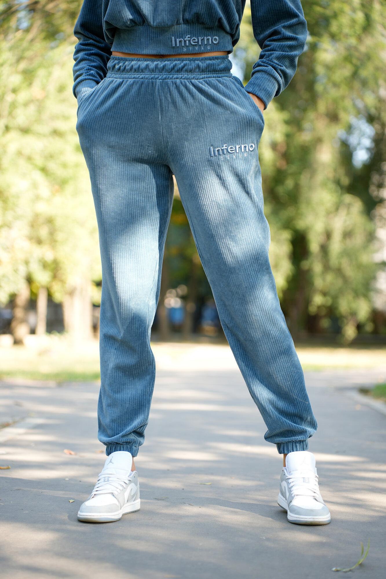 Брюки спортивные Брюки велюр вышивка INFERNO style Ж-018-000