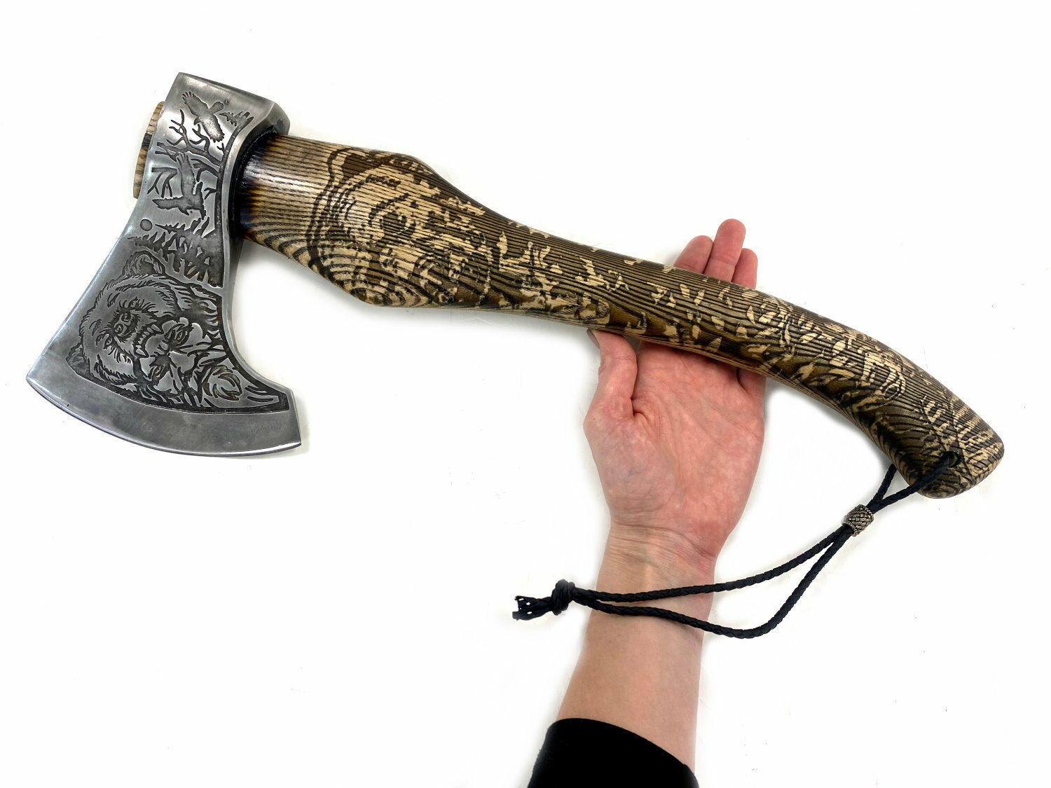 Топор ручной работы большой Медведь Велес, резной