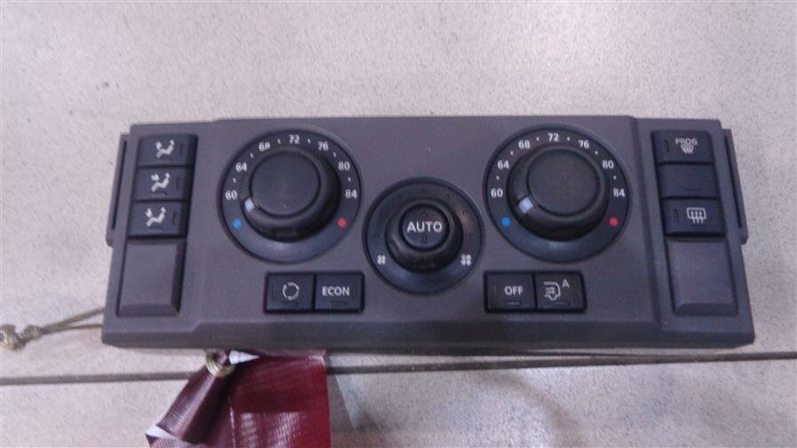 Блок управления климатической установкой от Land Rover Discovery 3 2004-2009