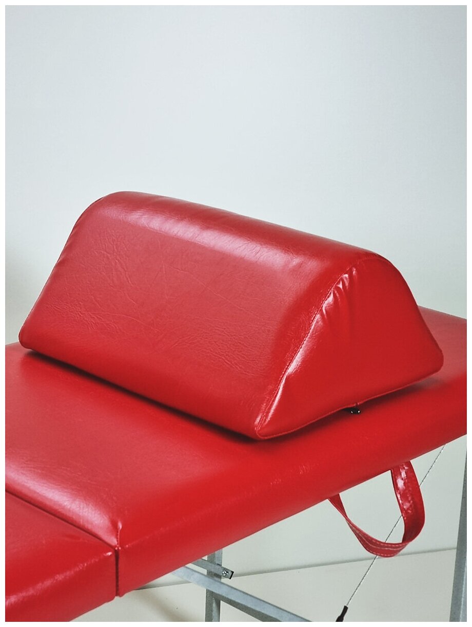 Подушка под ноги колени треугольная ортопедическая анатомическая на кушетку для наращивания ресниц