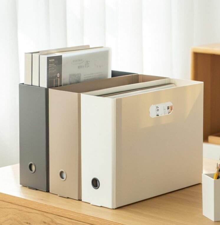 Коробка для хранения длина 34 см, ширина 10 см, высота 24 см.