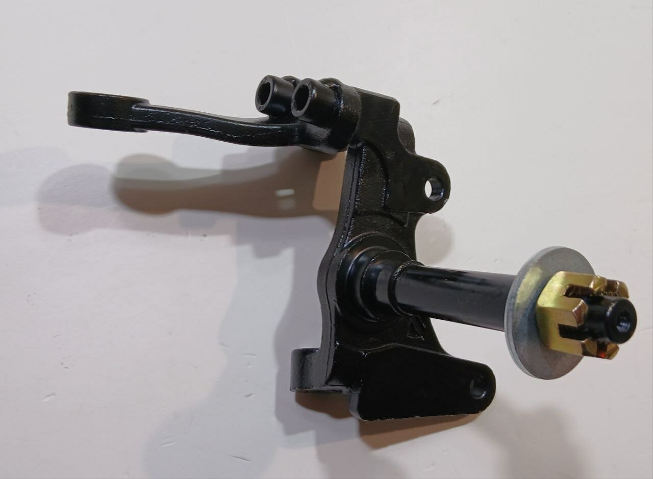 Кулак поворотный правый Квадроцикл Avantis Forester Long 200 (Mikilon Hammer, Gladiator)