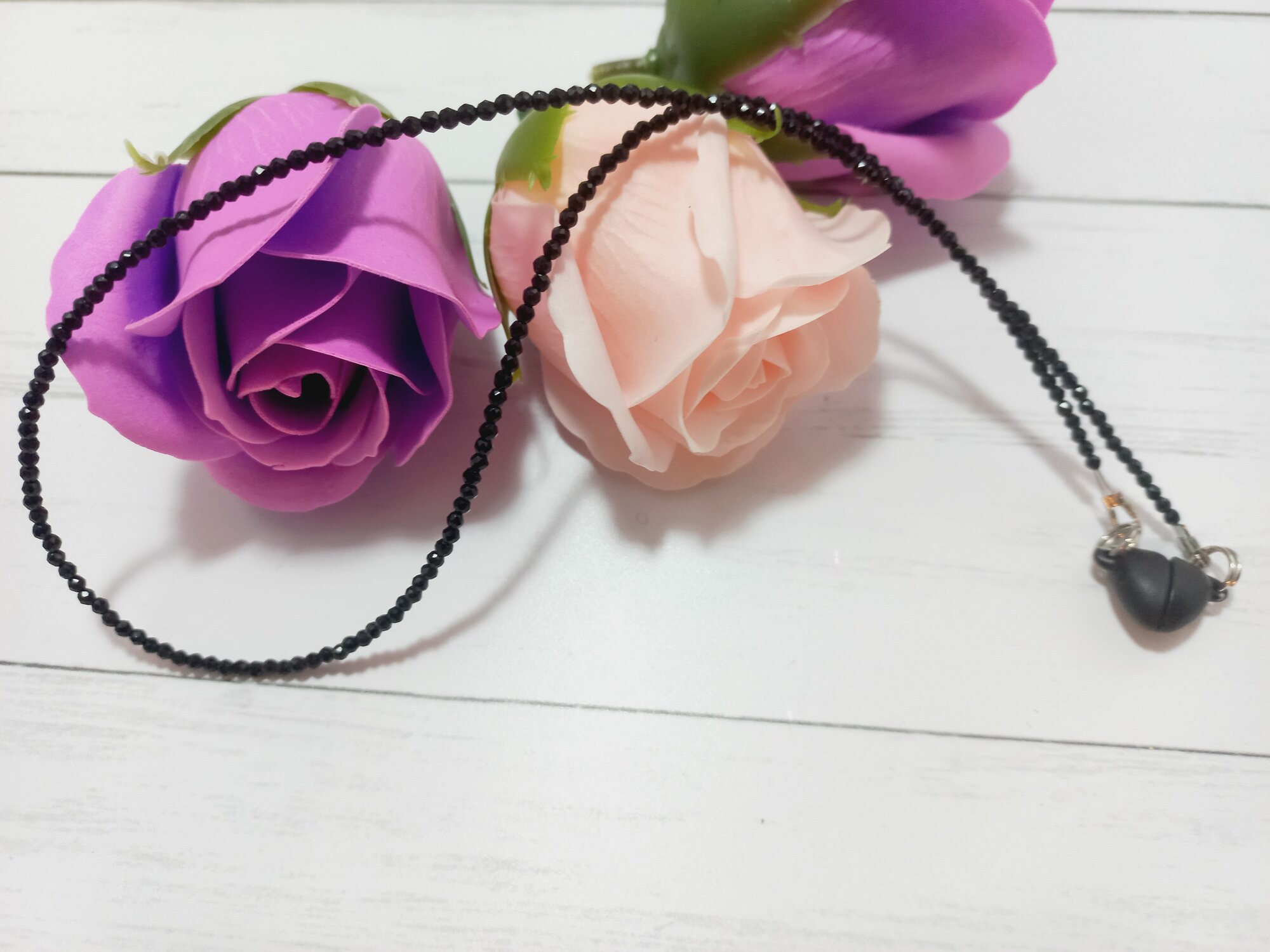 Чокер, шпинель