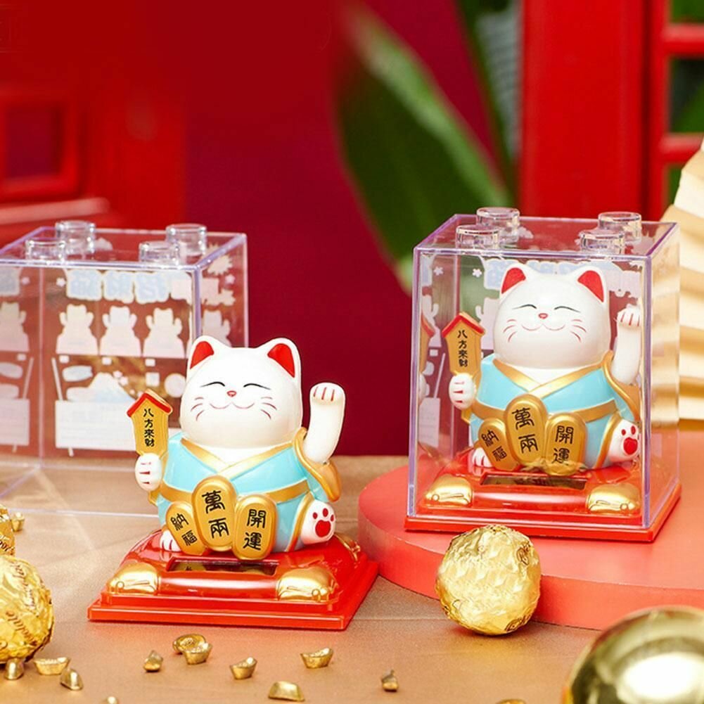 Денежный кот манэки нэко, Талисман удачи на солнечной батарее