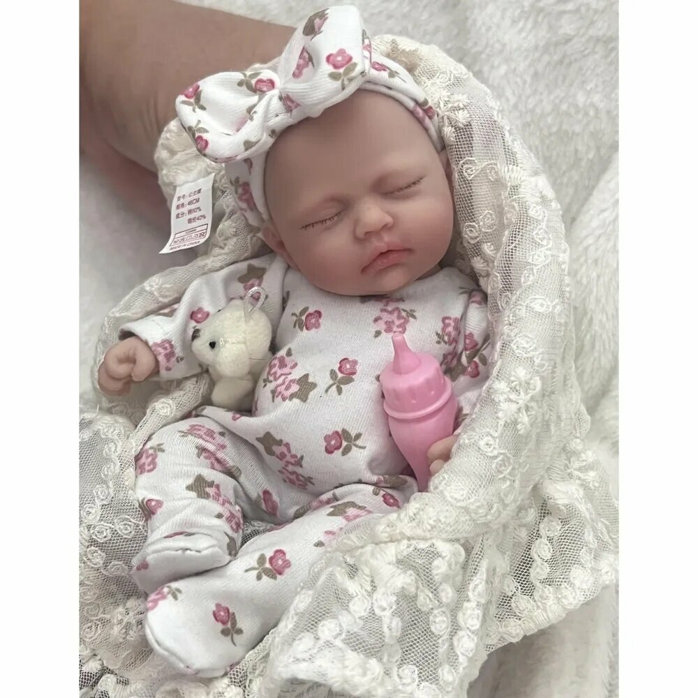 Реалистичная кукла Reborn Baby 7 дюймов, реалистичная силиконовая спящая девочка на все тело с игрушечными аксессуарами