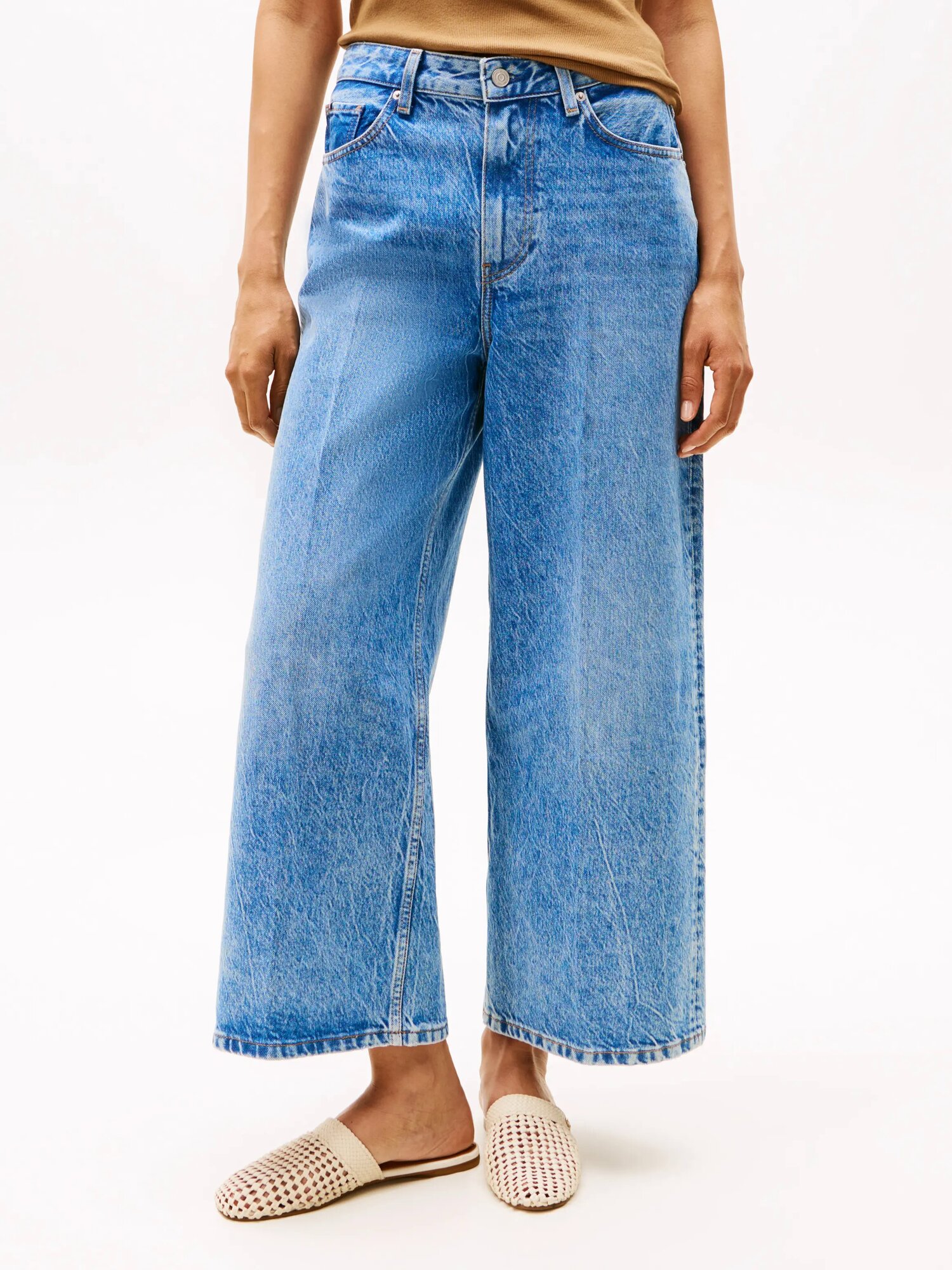 Джинсы широкие 