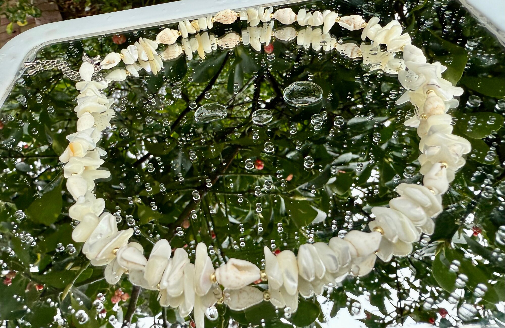 Чокер, перламутр