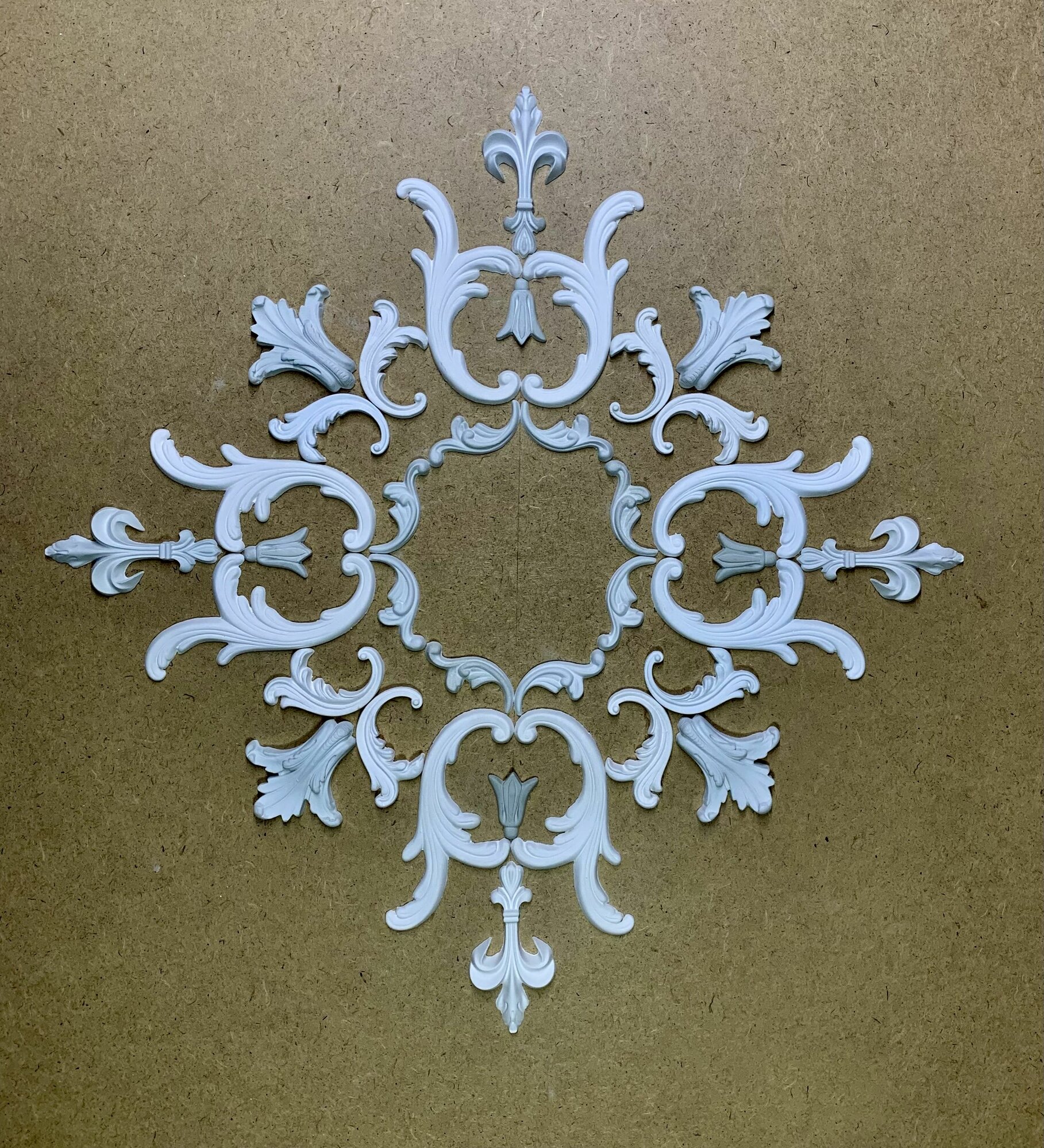 Элемент лепного декора