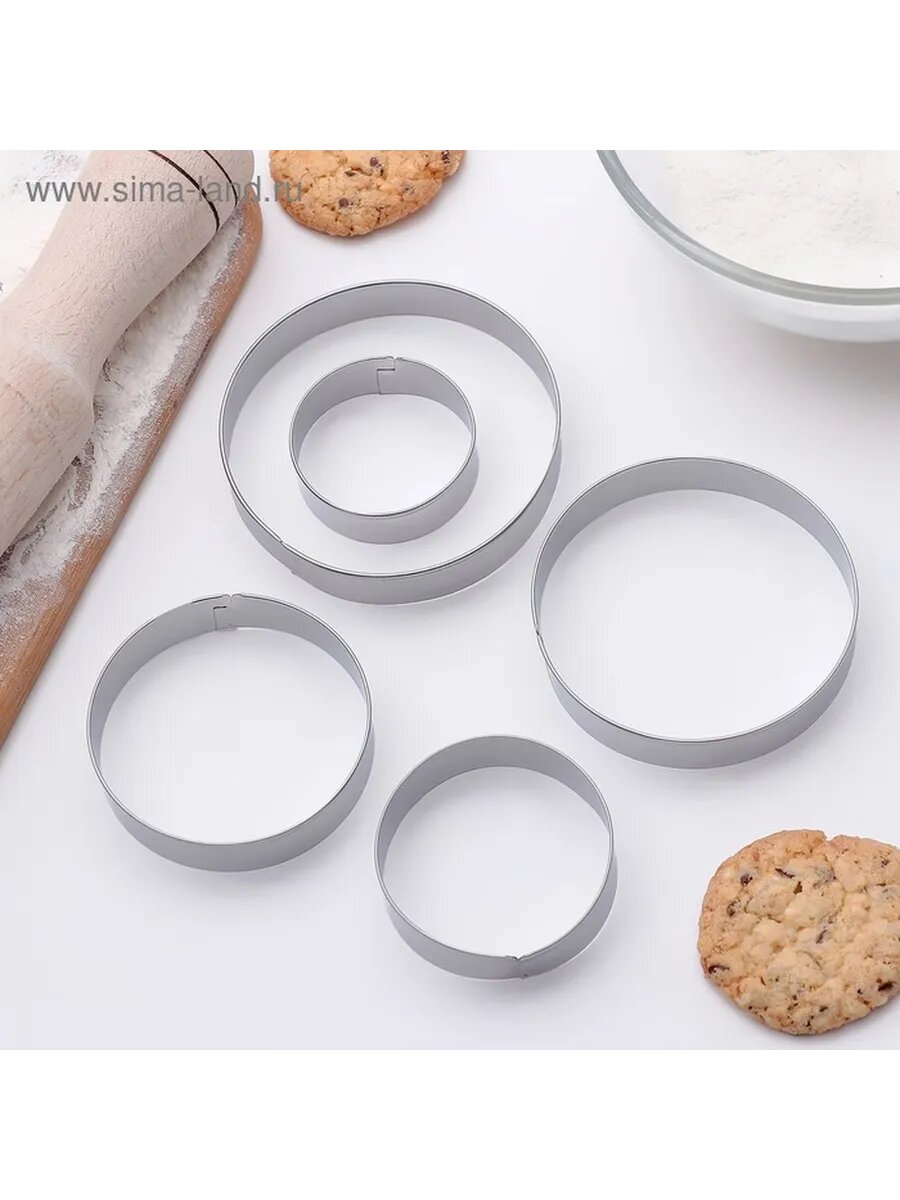 Стильный набор форм для печенья в серебре