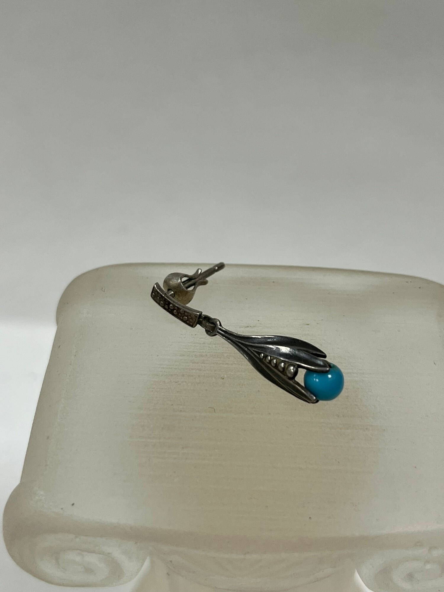 Советская мельхиоровая серьга, одиночка, смальта, сделано в СССР