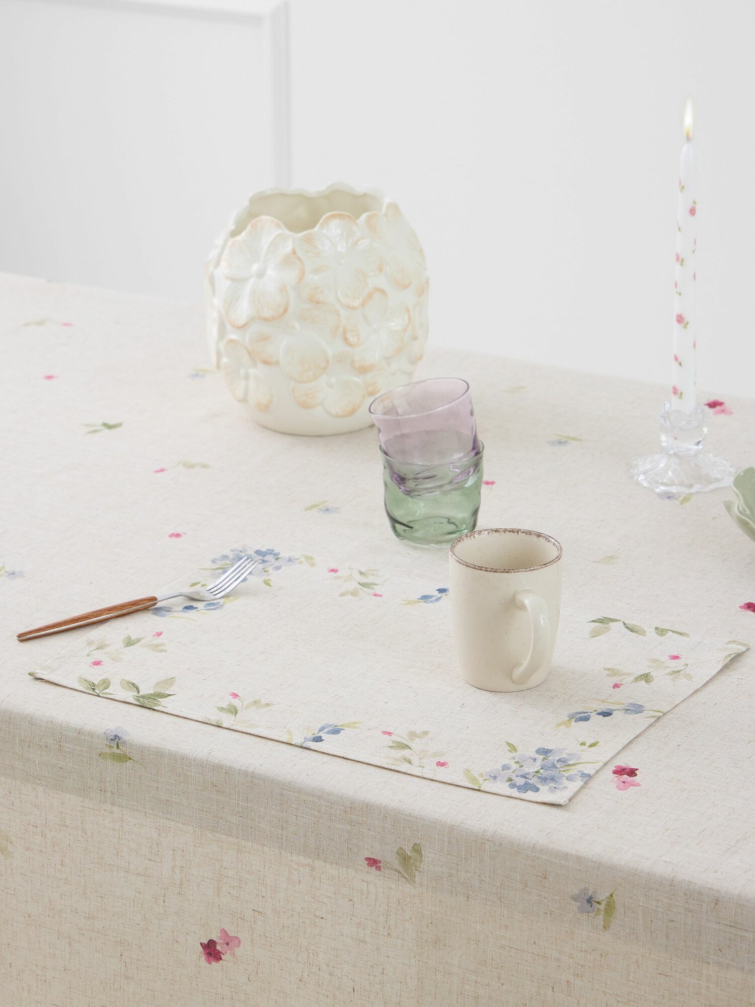 Салфетка под приборы, 30х45 см, полиэстер/лен, прямоугольная, бежевая, Цветы, Colorful flowers, Kuchenland