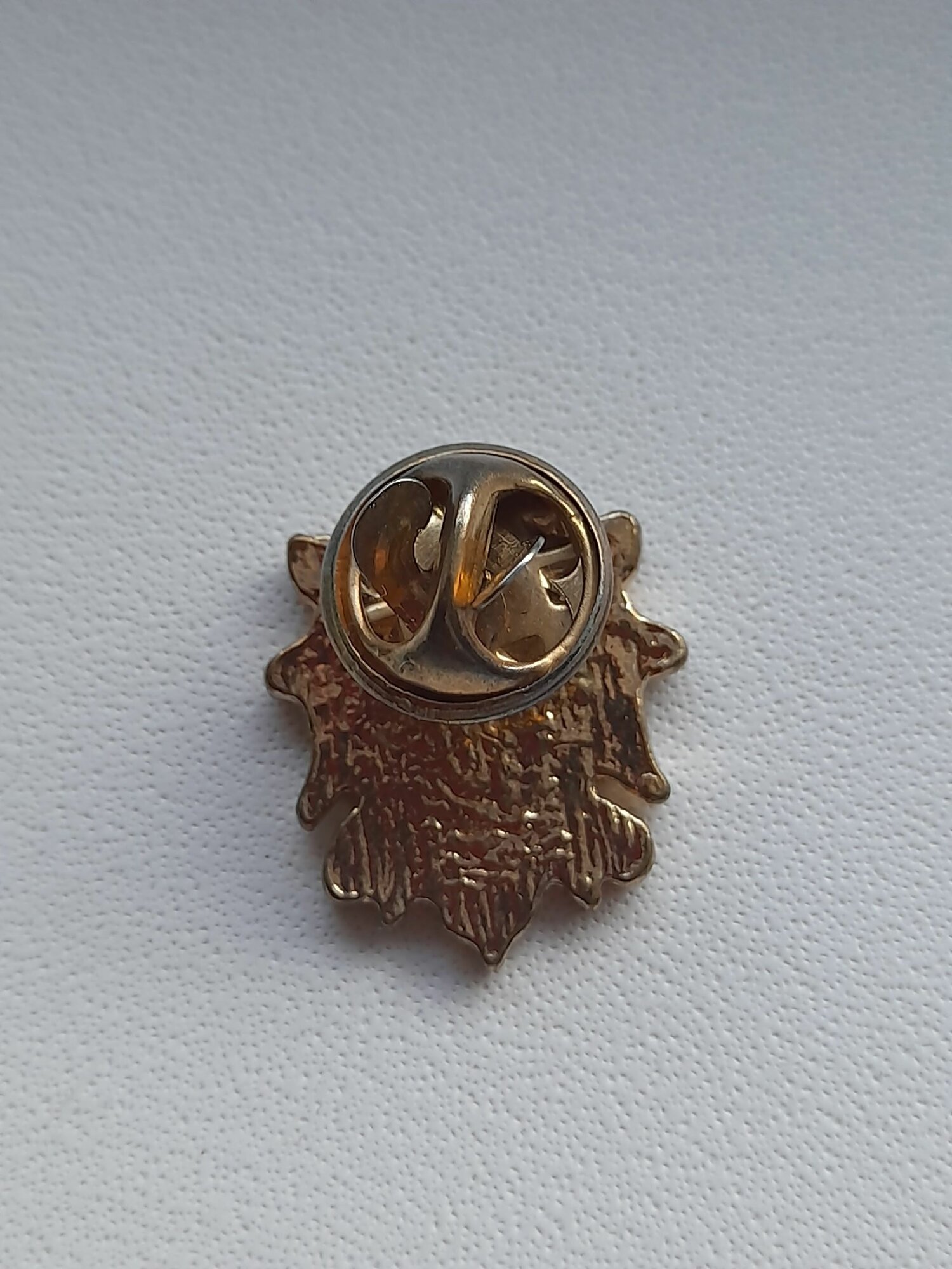 Значок, gold — фото 1