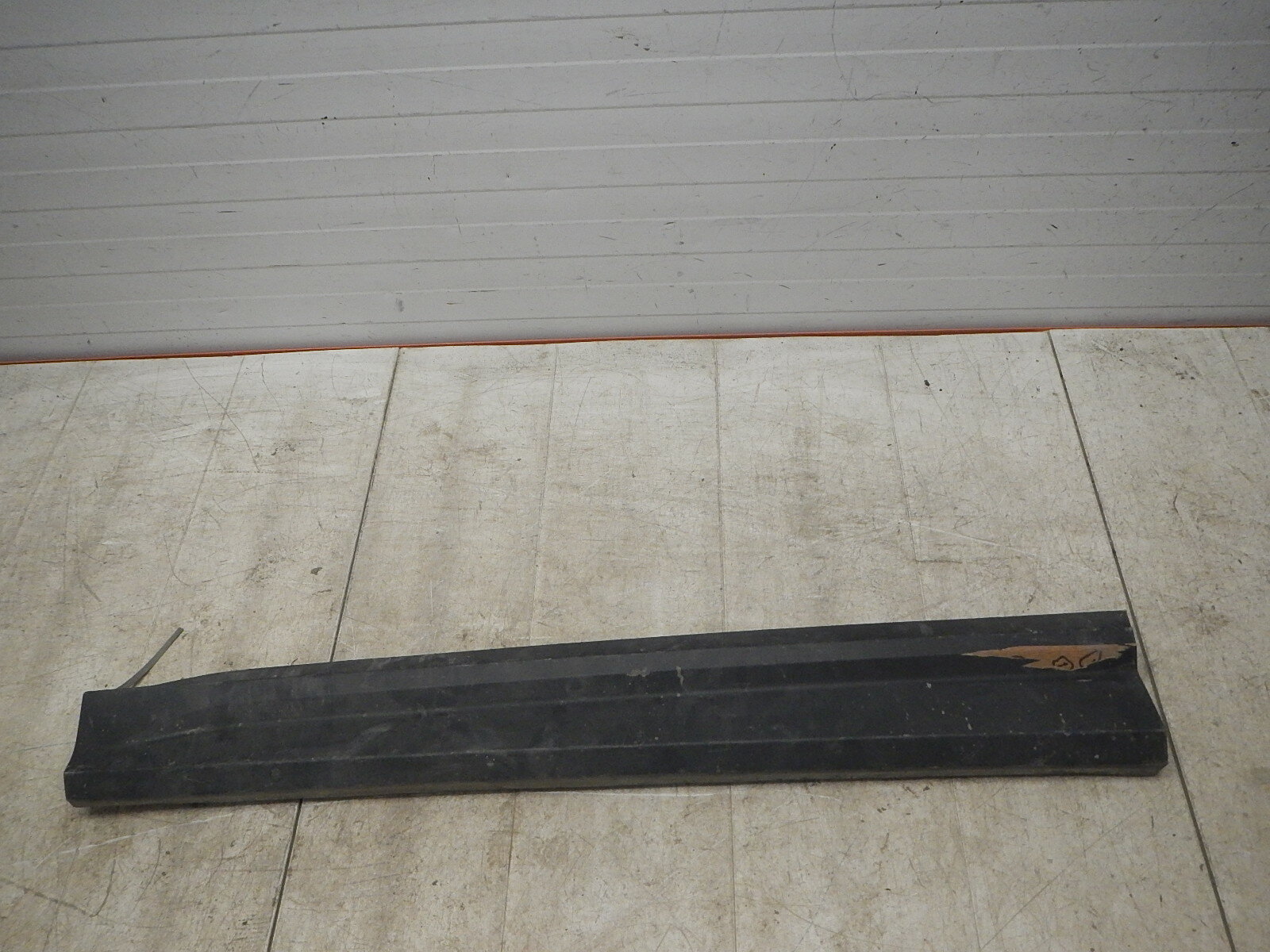 Б/У Молдинг двери передней левой, Geely (Джили)-COOLRAY (20-) GEELY COOLRAY (20-) Царапины. 640142 GEELY арт. 6600125108