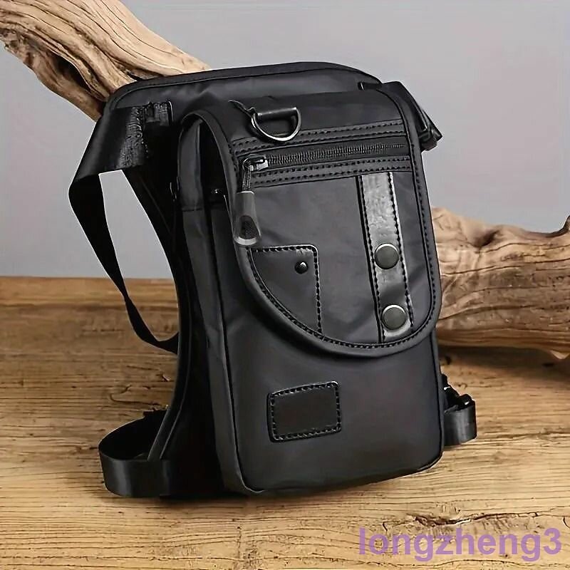 Сумка бананка, на пояс, черное