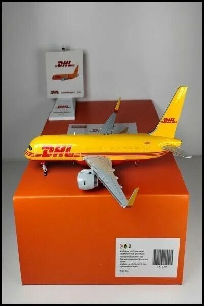 Эксклюзивная ливрея DHL Express для модели B757200F GDHKS в масштабе 1:200 представлена производителем JC Wings