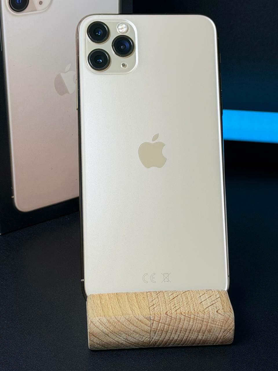 Смартфон Apple iPhone 11 Pro Max, 512gb, Gold, RU, nano SIM + eSIM
