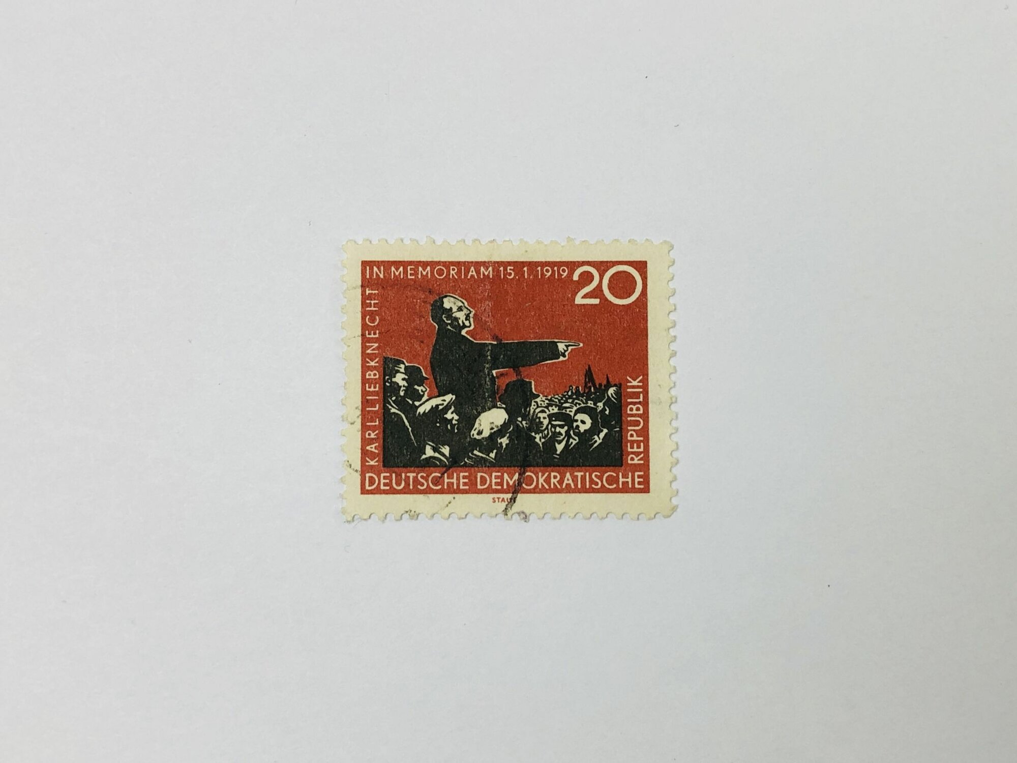 Почтовые марки 40 лет со дня смерти Либкнехта. Карл Либкнехт (1871-1919), политик. Персоналии. Германия (ГДР). 1959. Михель: DD 675. Гашен