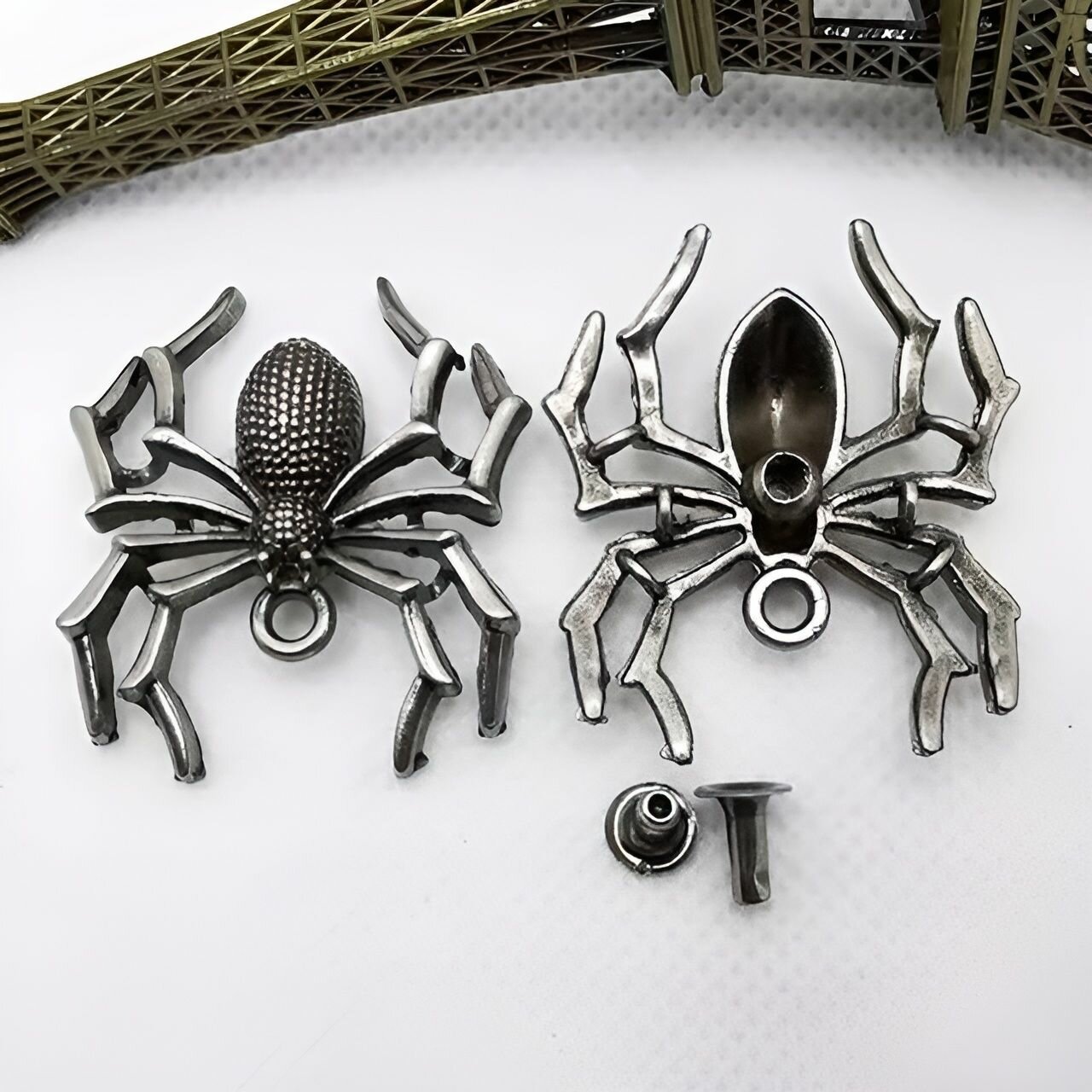 Кончо - "Паук" на заклепке, 3 шт - цвет Античное серебро