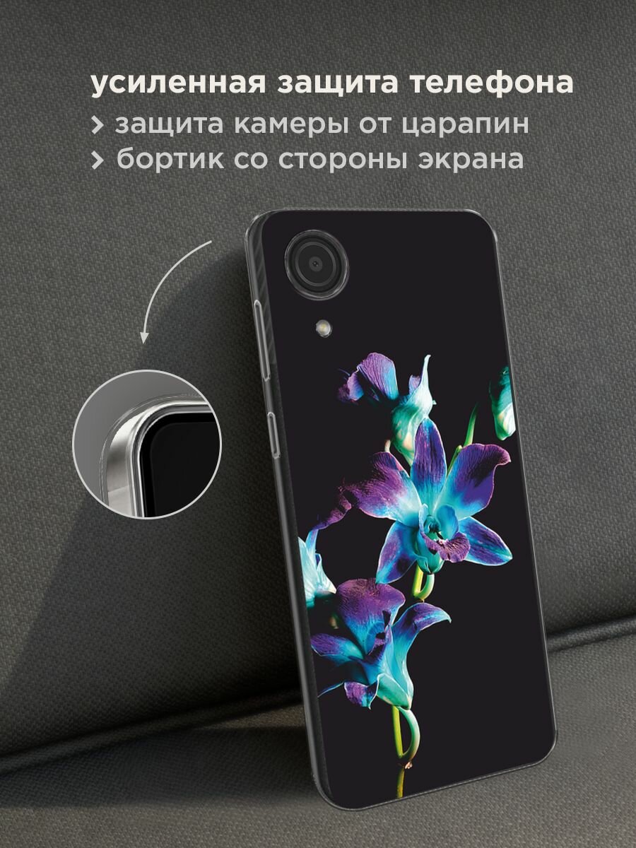 Чехол на Samsung Galaxy A03 Core / Самсунг Галакси А03 Core с принтом "Синий цветок на черном" — фото 1