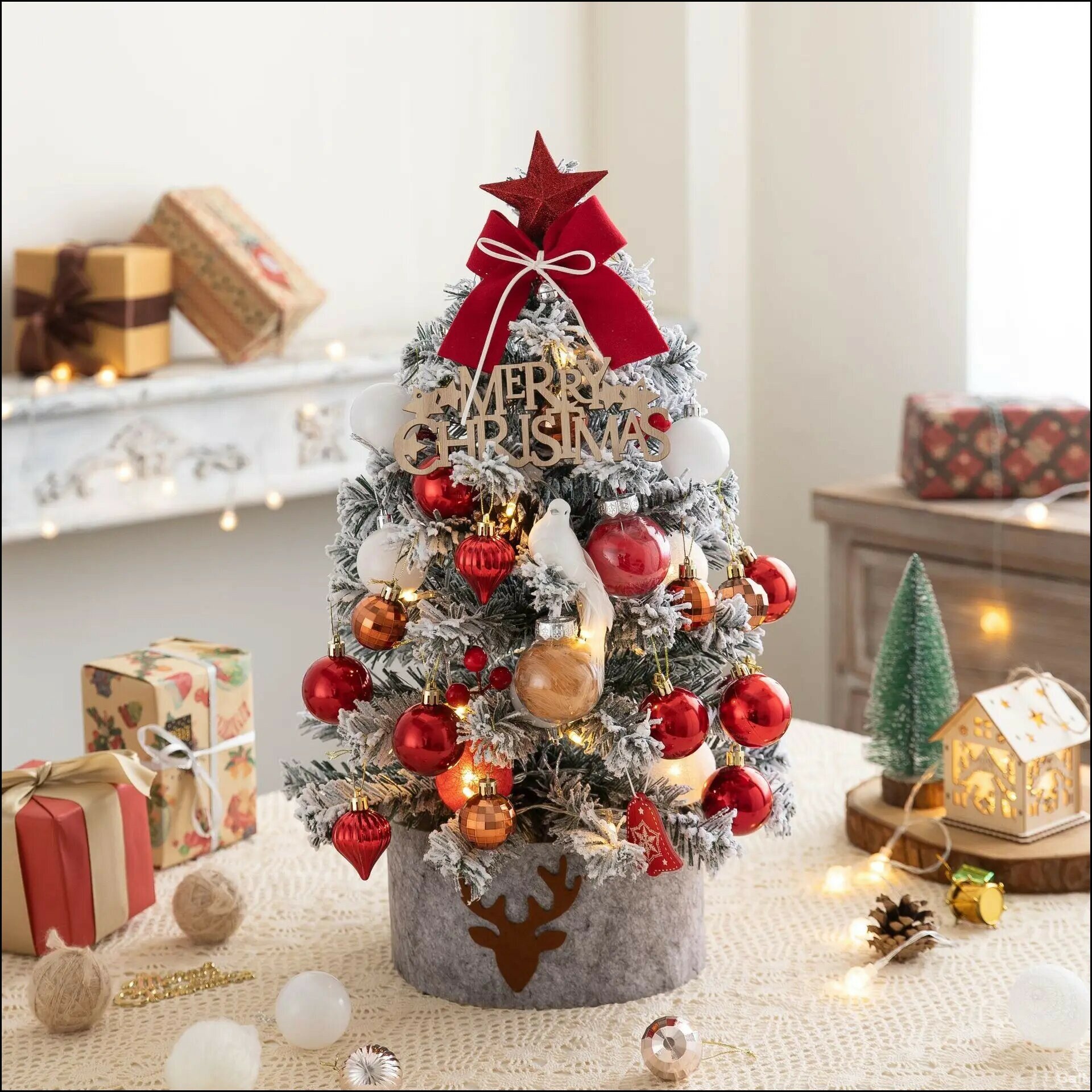 Эксклюзивная флокированная композиция Red Snow Tree 60cm в розовом оттенке для размещения на столе