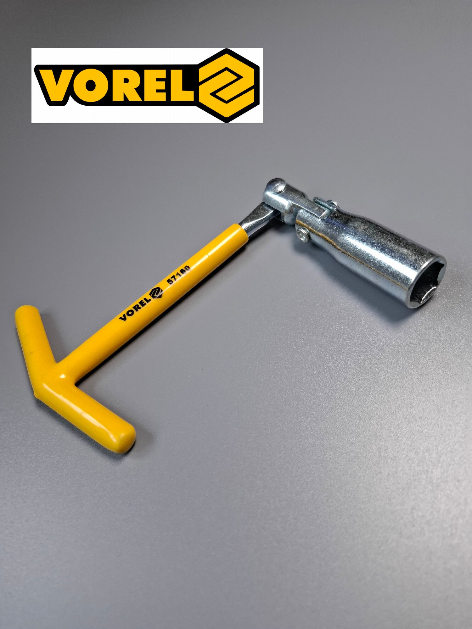Ключ свечной шарнирный VOREL 16 мм, 57160