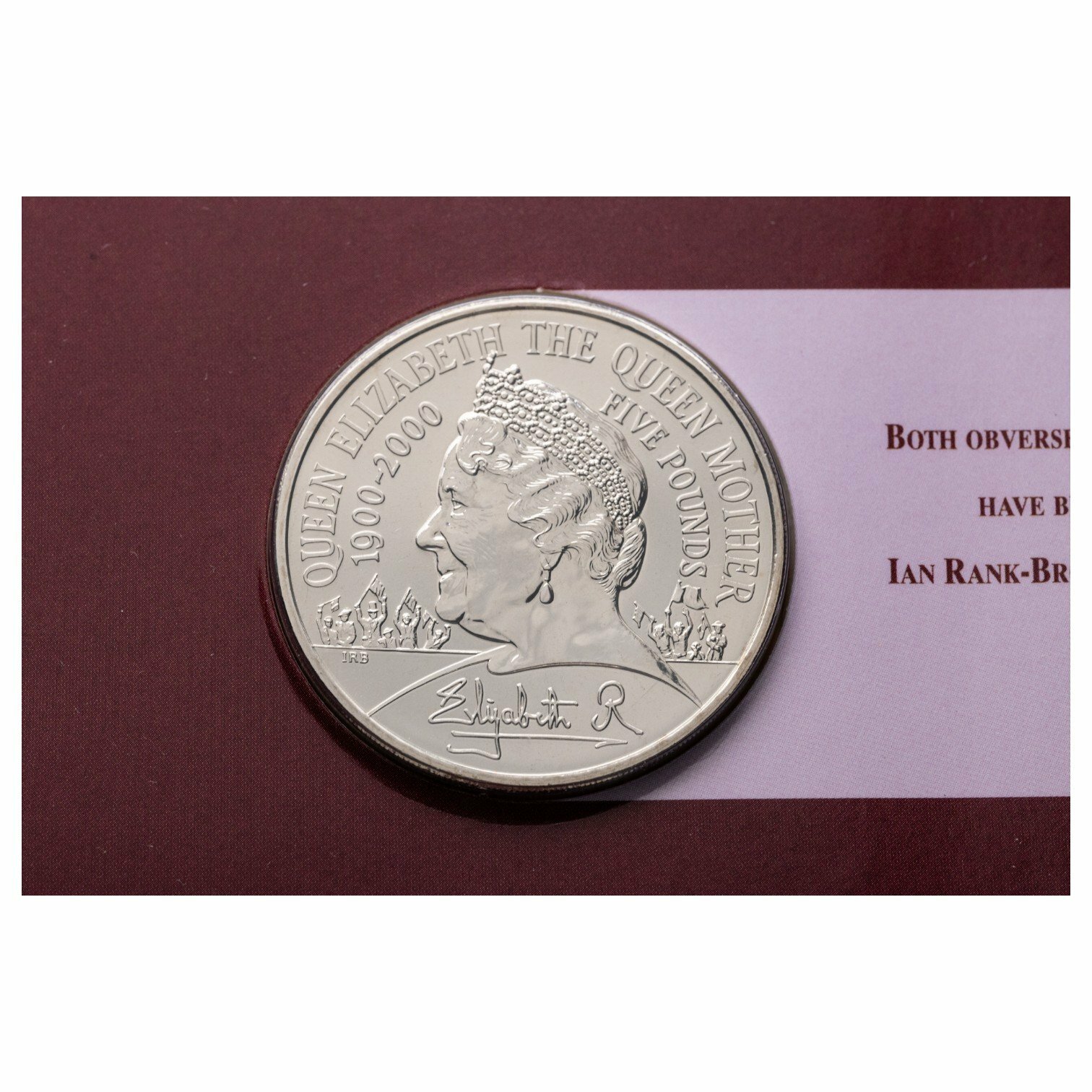 Великобритания 5 фунтов 2000 "100 лет со дня рождения Королевы - Матери" в буклете, Мельхиор медь-никель, в сохранности BUNC