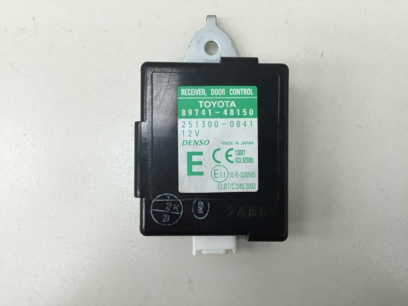 Блок электронный Lexus RX 300/330/350/400h XU30 2003-2009