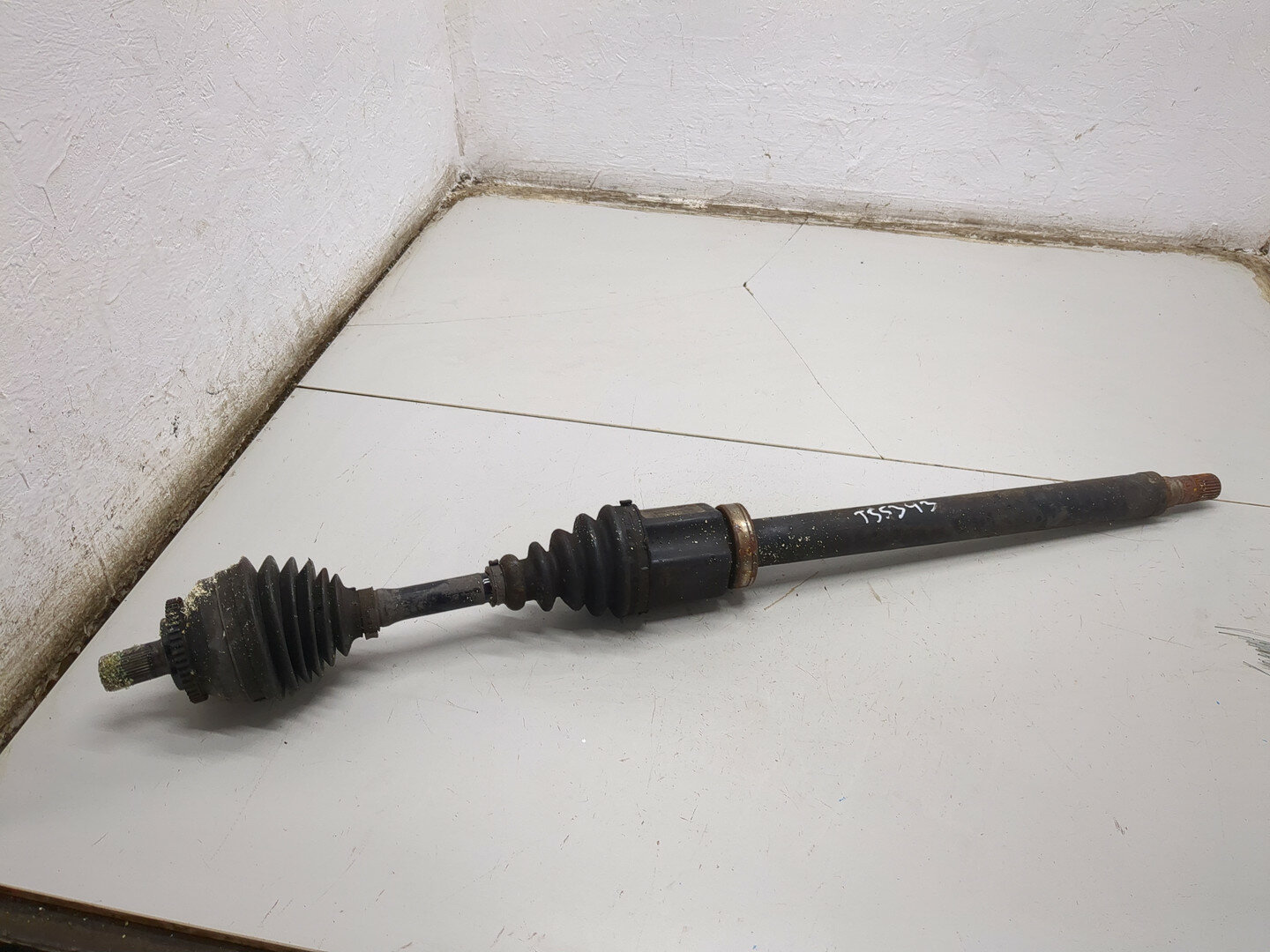 Полуось (вал, шрус) правая передняя Volvo S60 Б/У