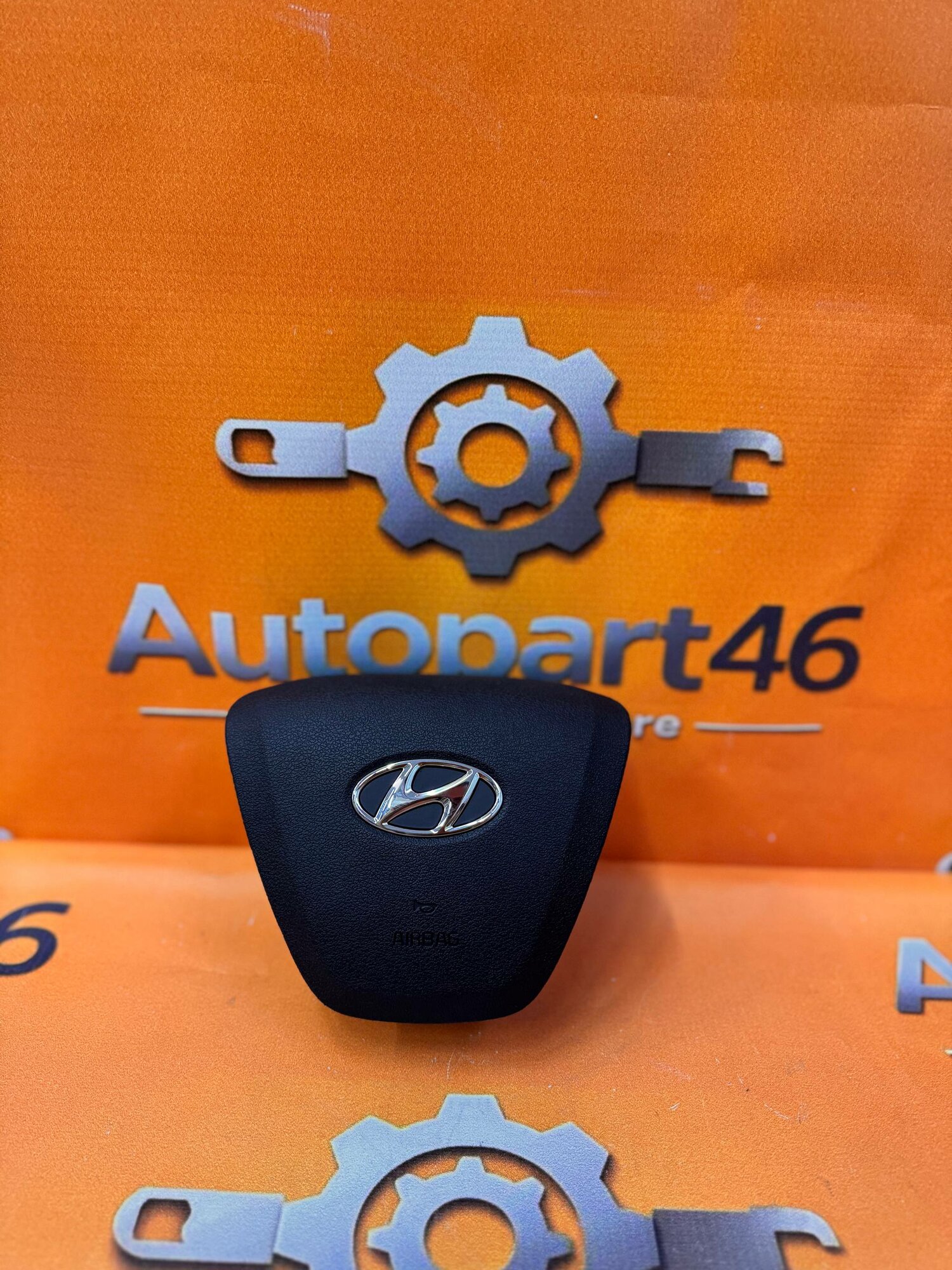 Подушка безопасности Солярис с 2017г-. Hyundai Solaris накладка в руль(муляж)