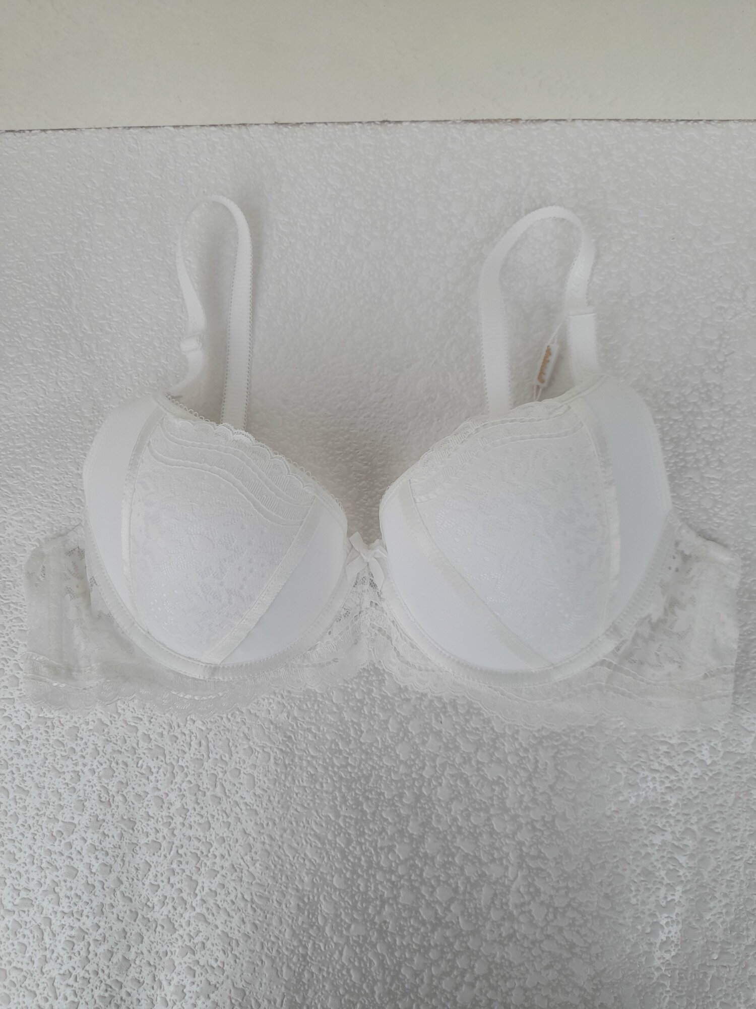 Бюстгальтер