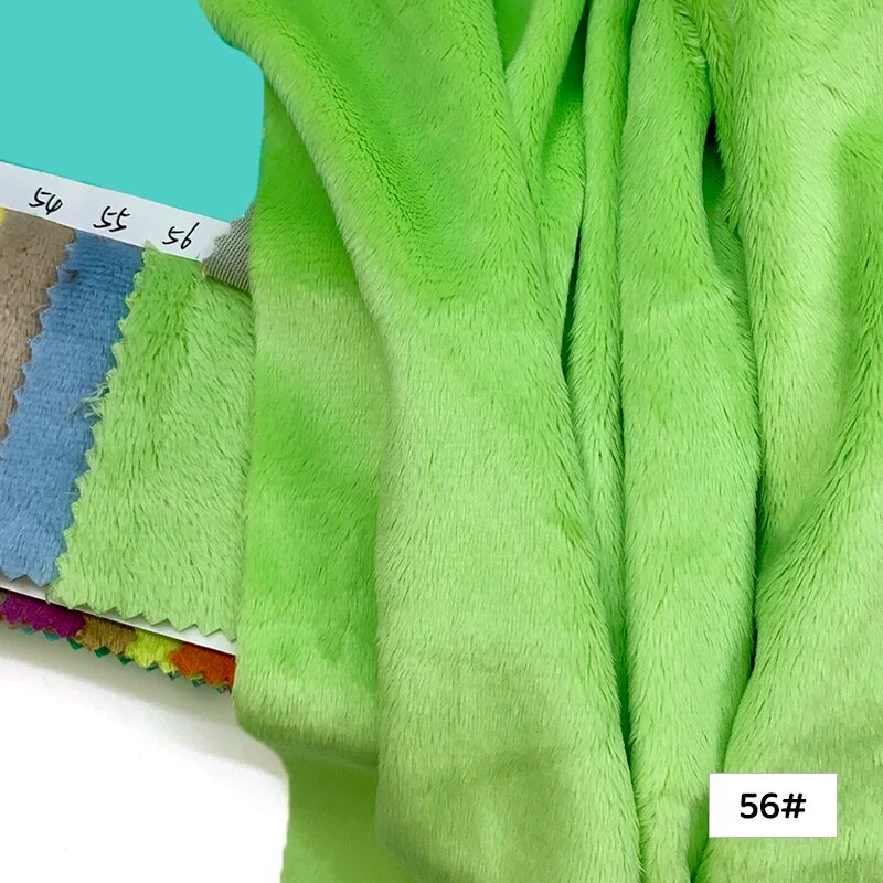 Плюшевая ткань ZYFMPTEX 45x50 см Зеленый, 56