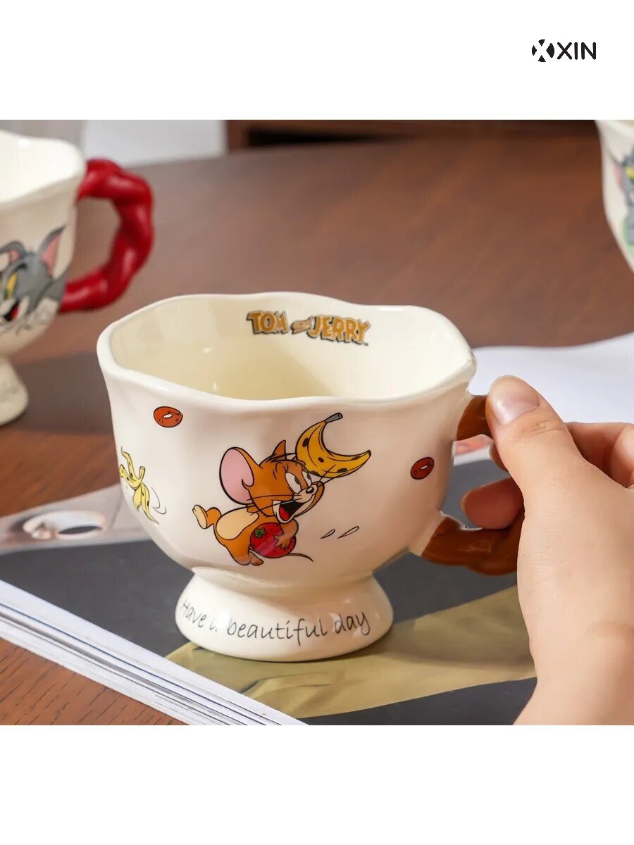 Кружка "Том и Джерри", керамическая, 350мл, белая/коричневая, для СВЧ, подарочная коробка