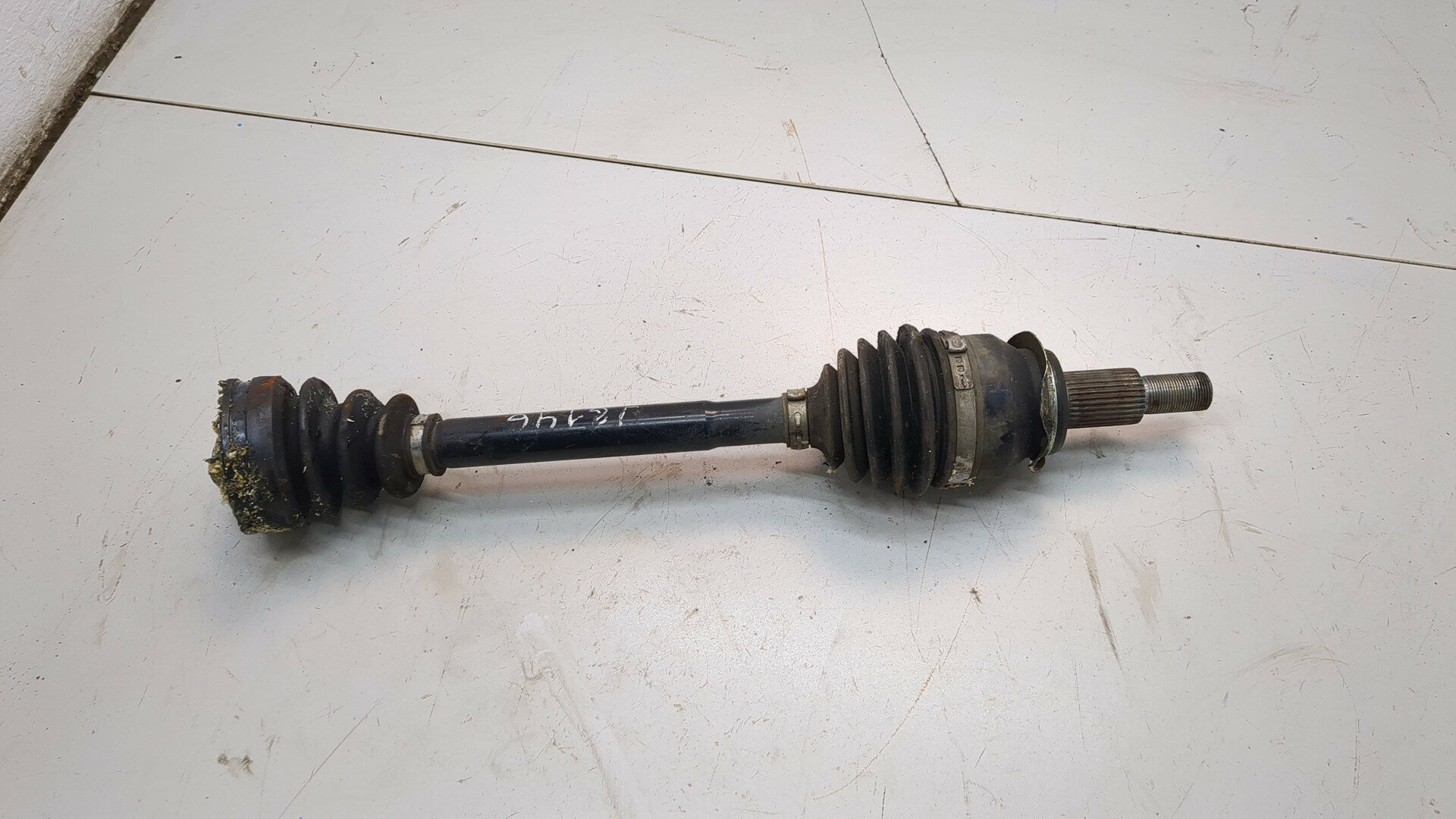 Полуось (вал, шрус) правая передняя Mazda CX-5 Б/У