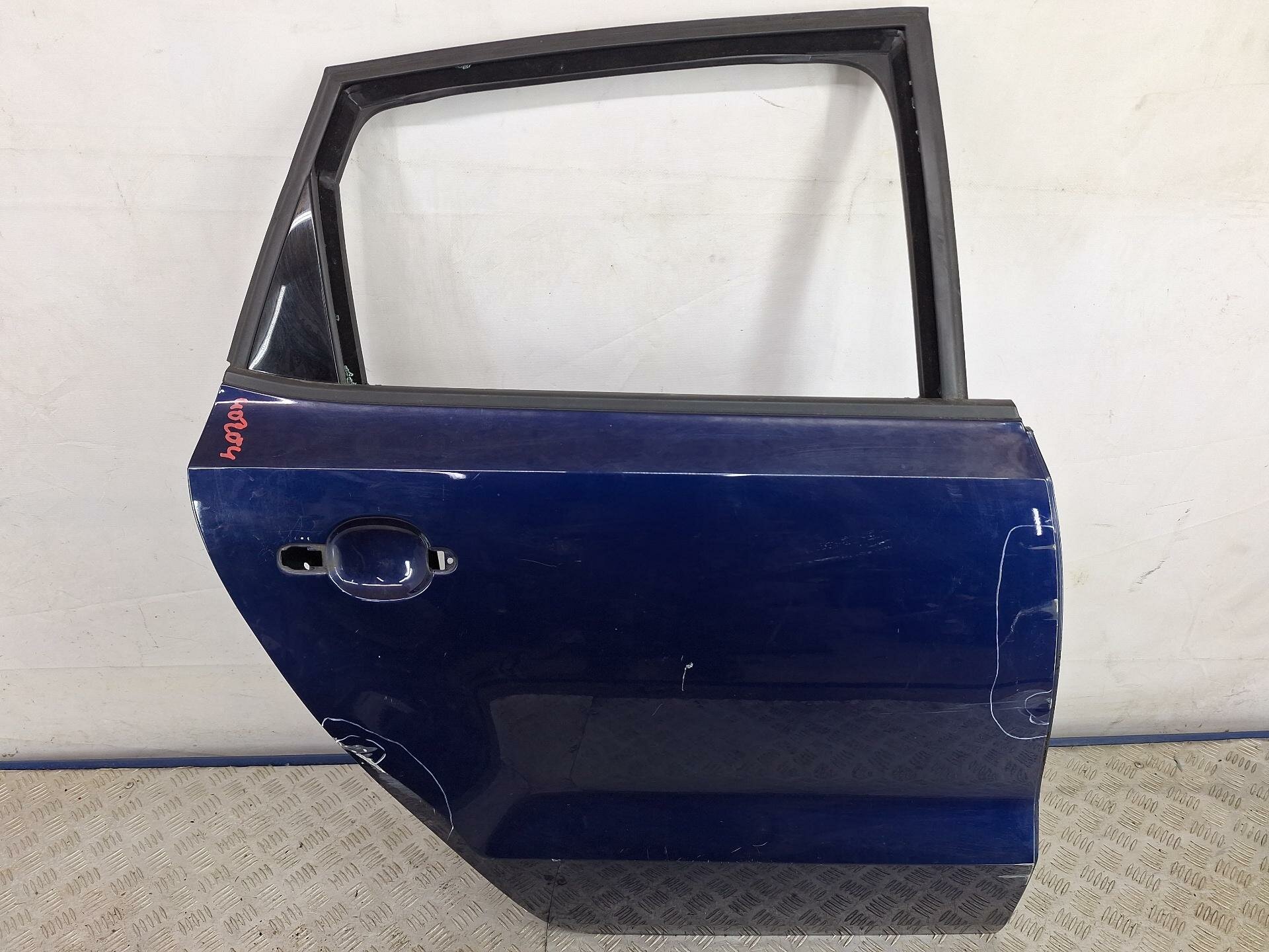 Дверь задняя правая Volkswagen Polo 5 2011