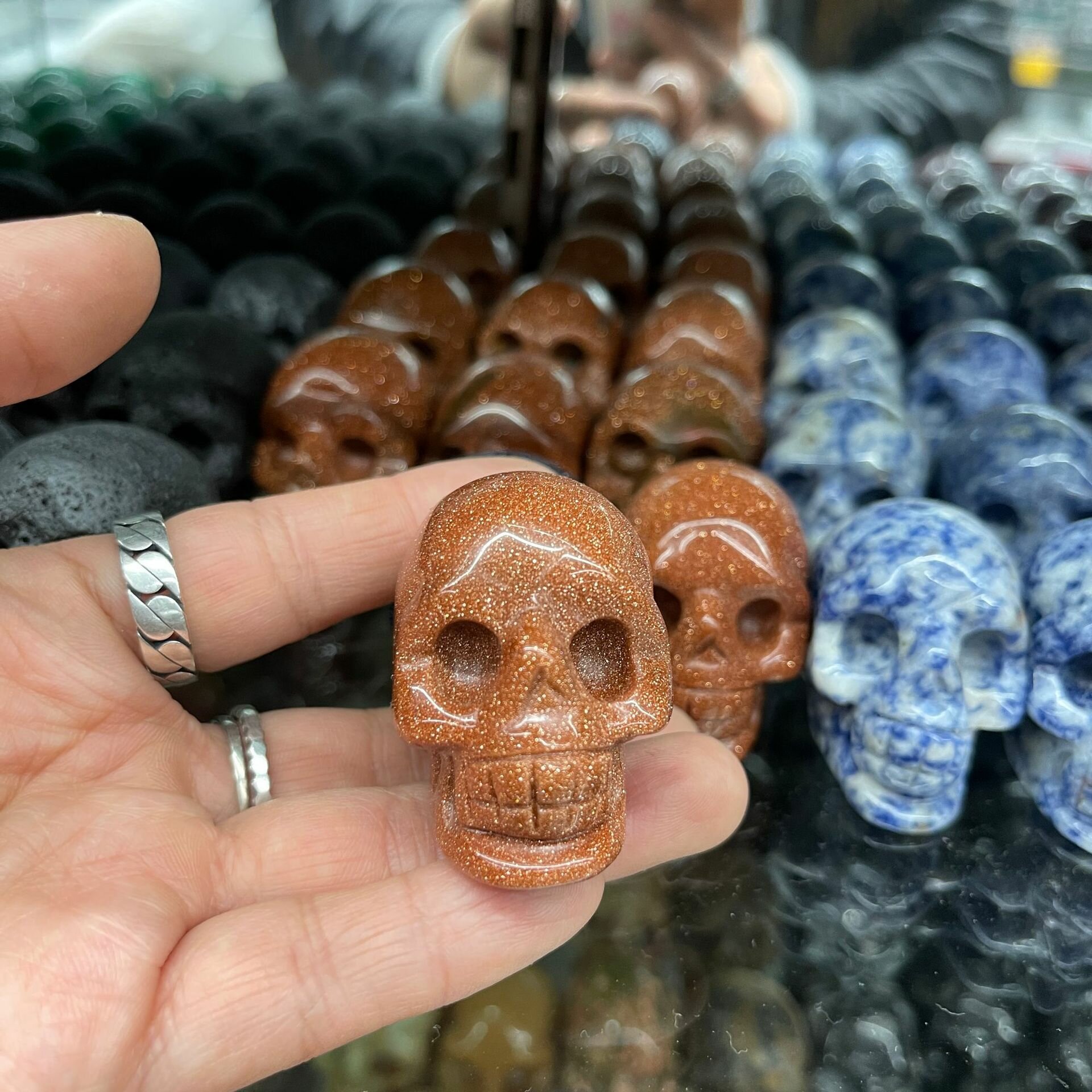 2inch Нефритовый Резной Череп Натуральный Необработанный Камень Полированный Призрачный Голова Хэллоуинское Украшение Кристальный Череп Орнамент