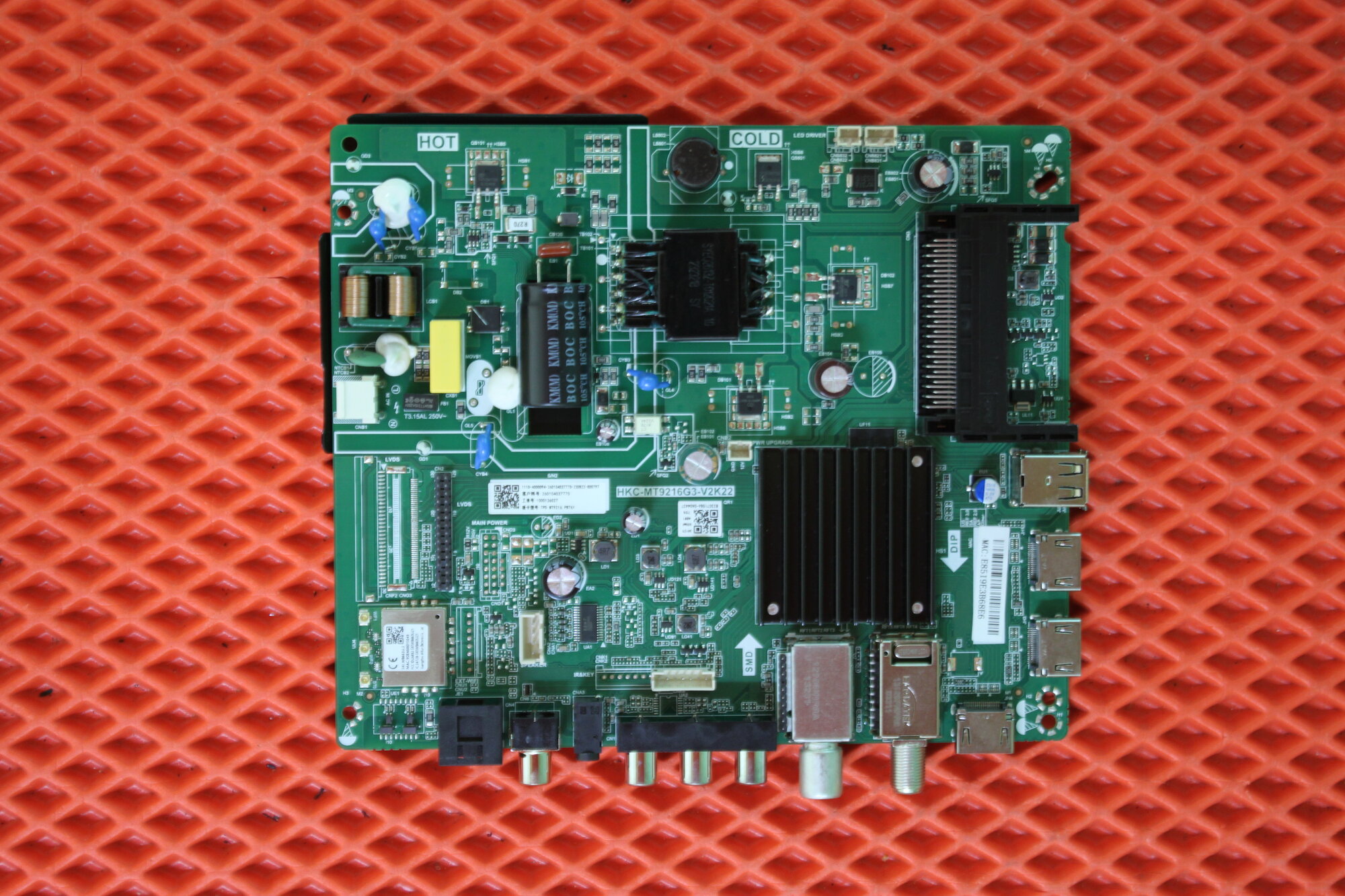 Основная плата (MAIN) HKC-MT9216G3-V2K22 для телевизора DEXP 32HHG1 в надёжной упаковке