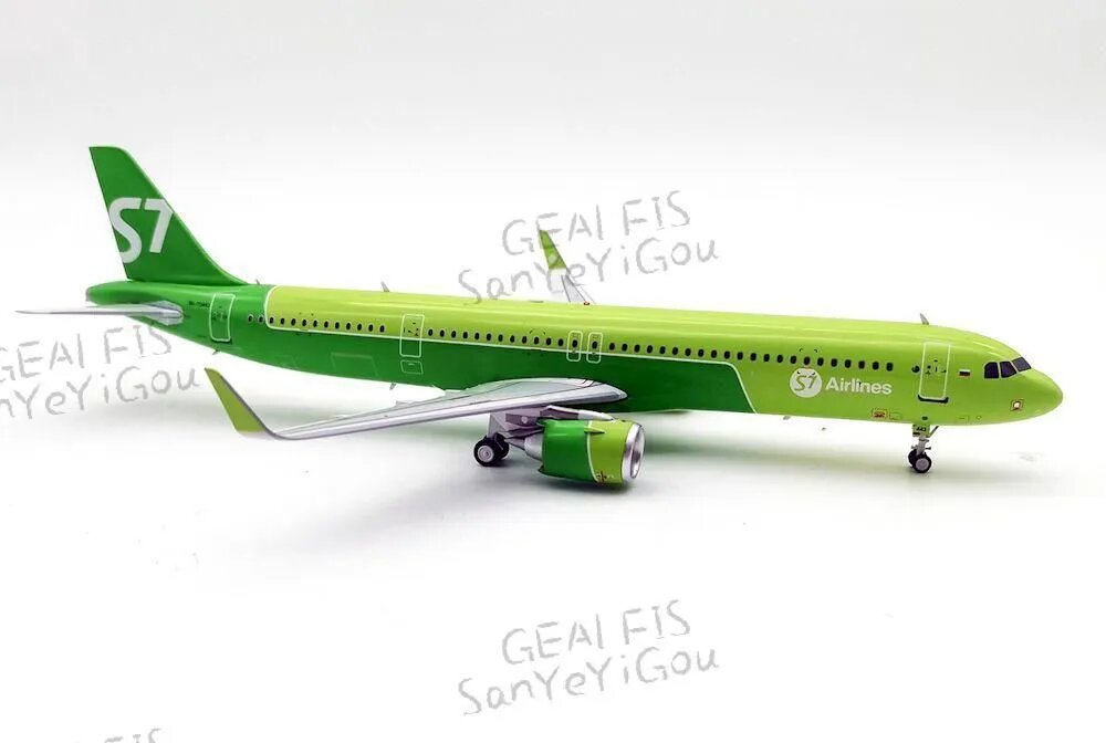Готовая модель самолета Airbus A321neo S7 Airlines