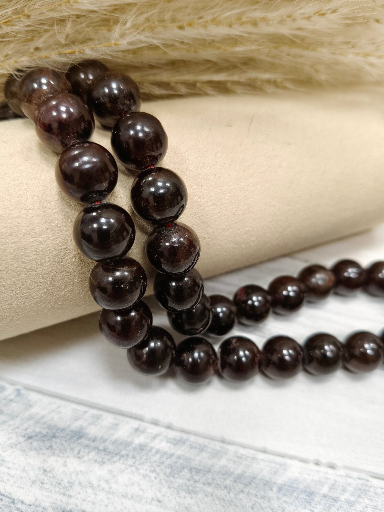 Бусины гранат шар гладкий непрозрачный 12 мм (2 бусины), Suntrim