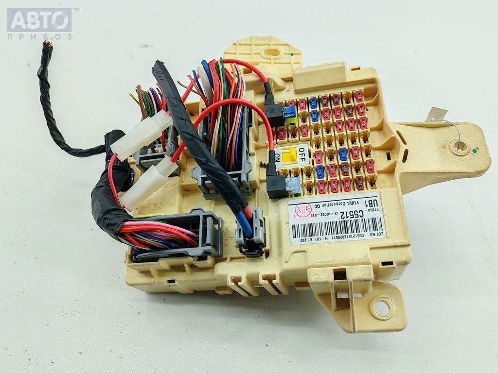 Блок предохранителей Kia Sorento 3 (UM, 2014-2020)