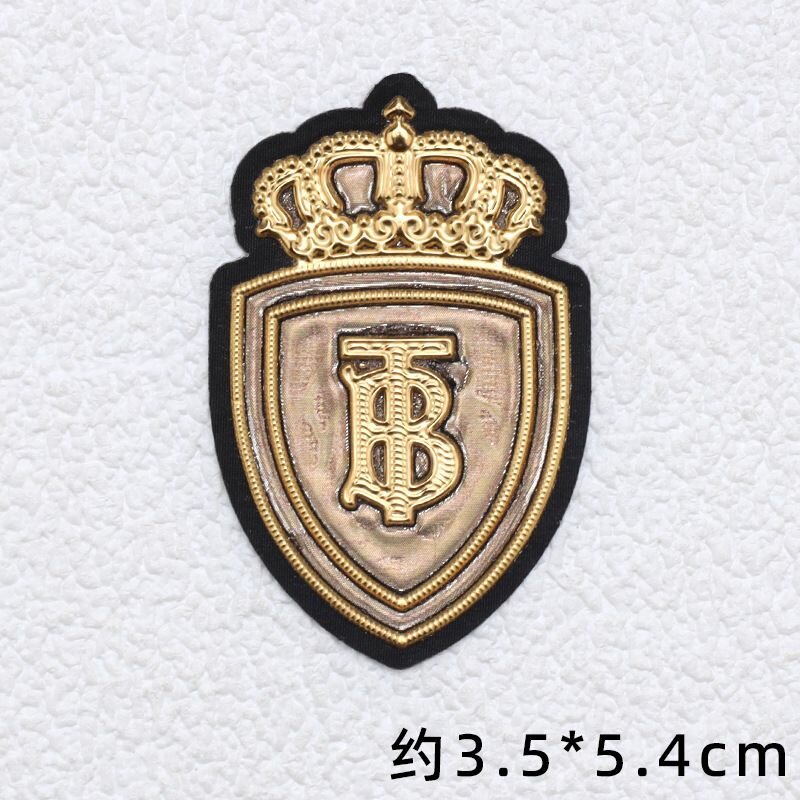 Веселые заплатки для одежды: Объемные самоклеящиеся патчи для декора и ремонта джинс, пуховиков