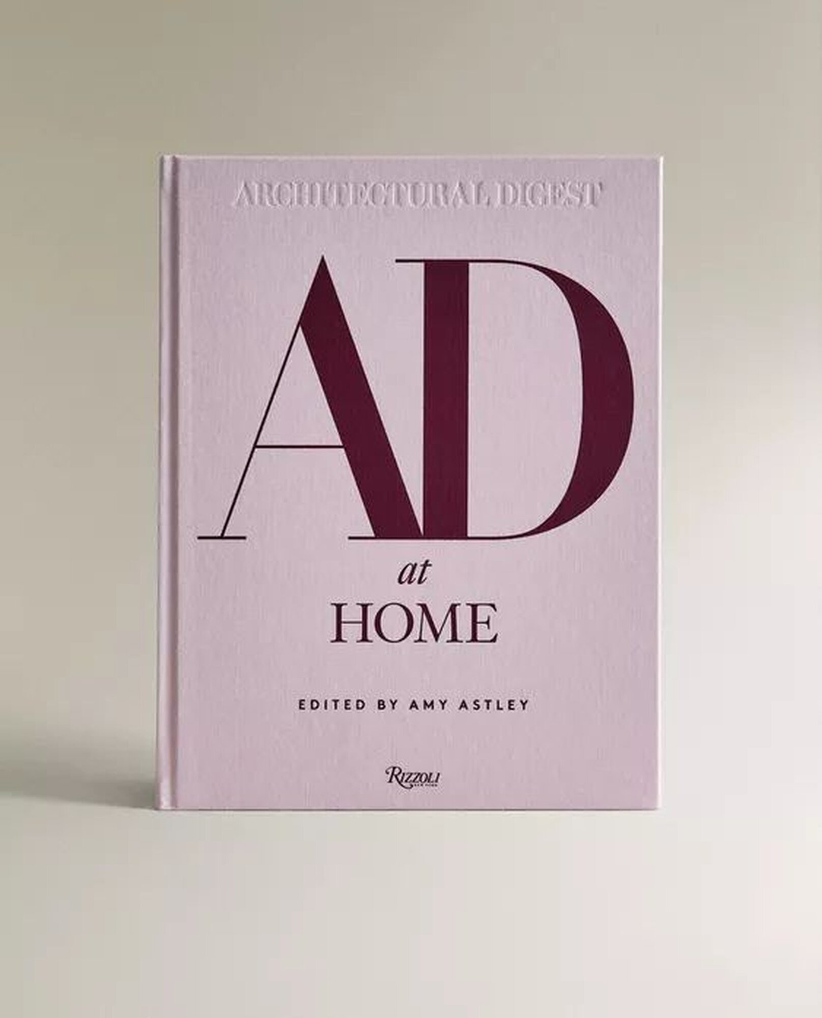 Книга Rizzoli "Архитектурный дайджест дома", Эми Эстли, на английском языке, 496 стр