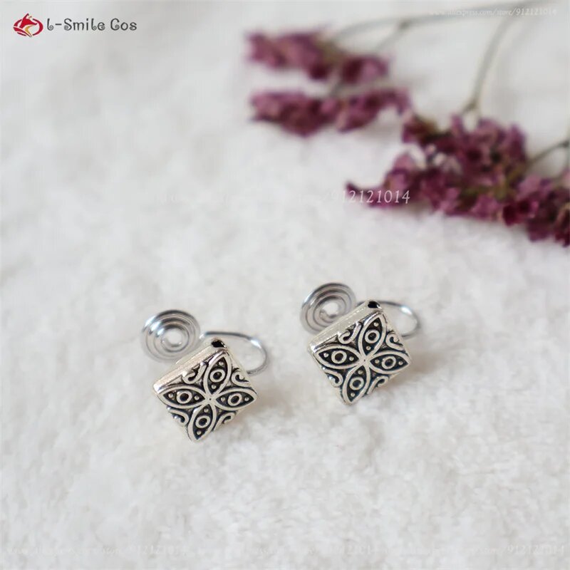Genshin Impact Arlecchino Косплей Парик 45/83 см Серебряный, ear clip only