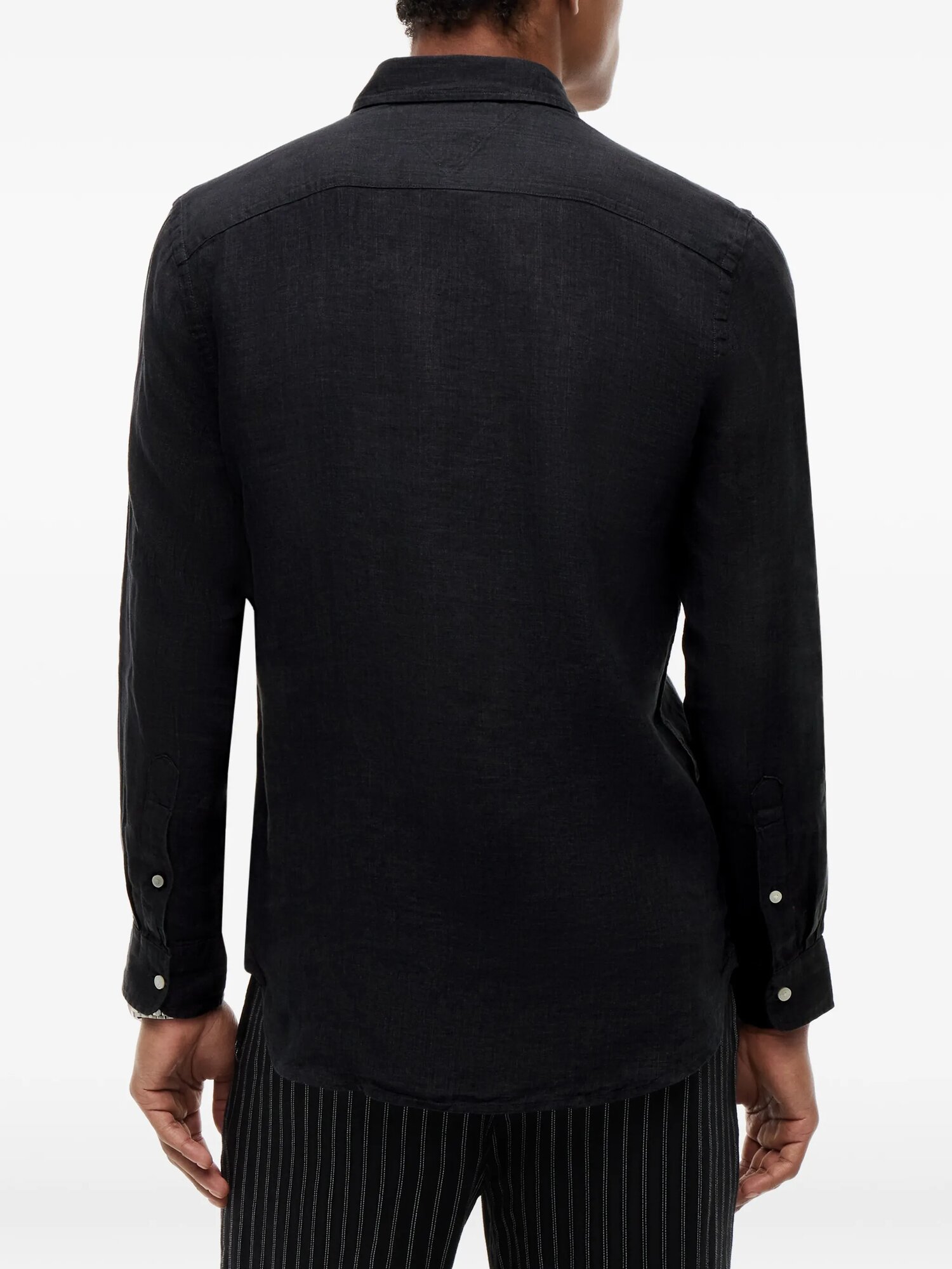 Рубашка TOMMY HILFIGER Washed effect embroidered-logo shirt, размер M, черный — фото 1