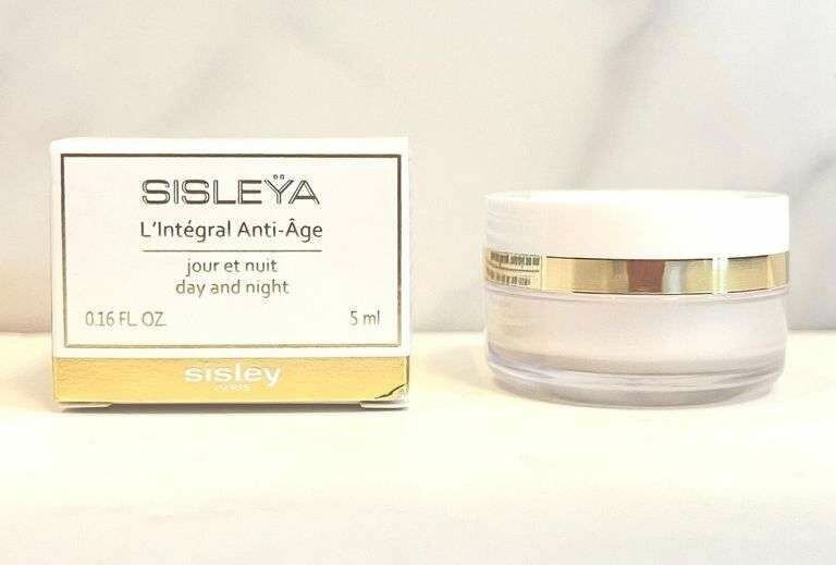 SISLEY Sisleya L Integral Anti-Age крем для лица 5 мл(мини версия)