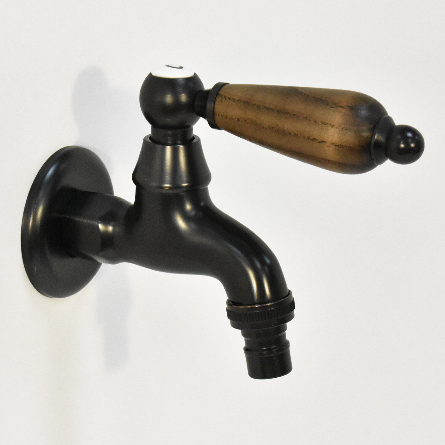 Кран для бани с деревянной ручкой FKS-53DT черный