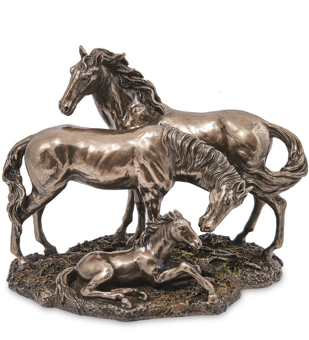 Статуэтка Семейка лошадей A2188661 Veronese, Полистоун, настольная.