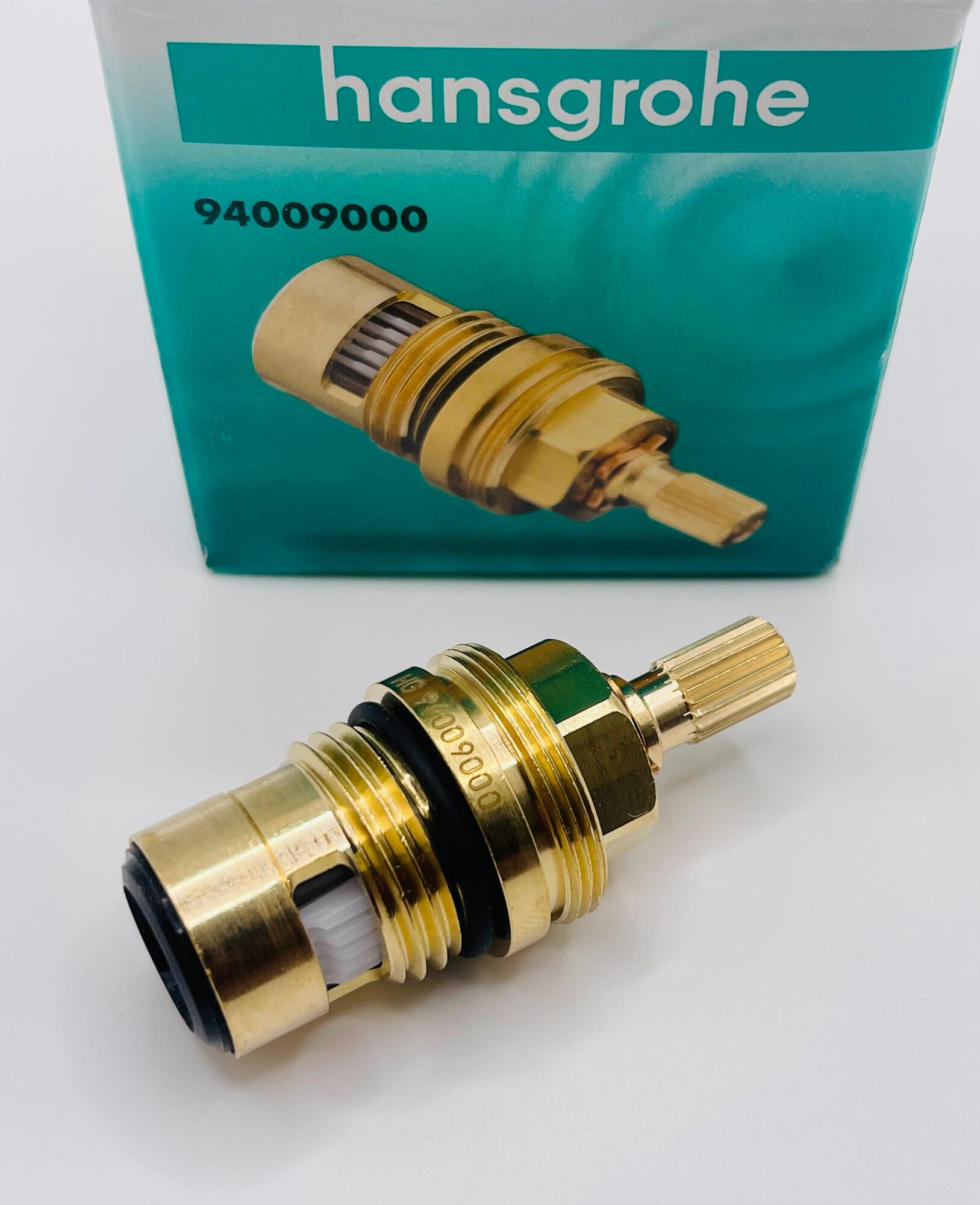 Кран-букса керамическая Hansgrohe 94009000