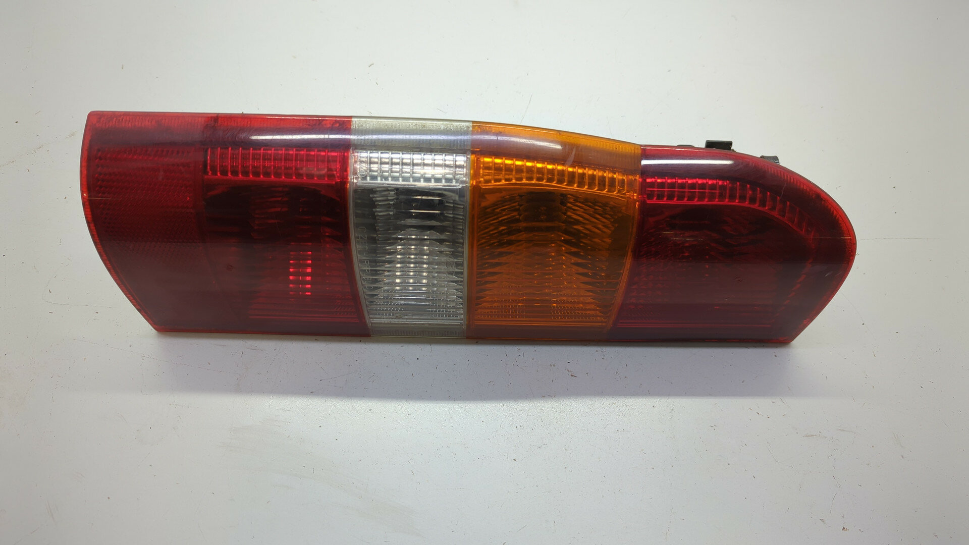 Фонарь (задний) левый Ford Transit Б/У