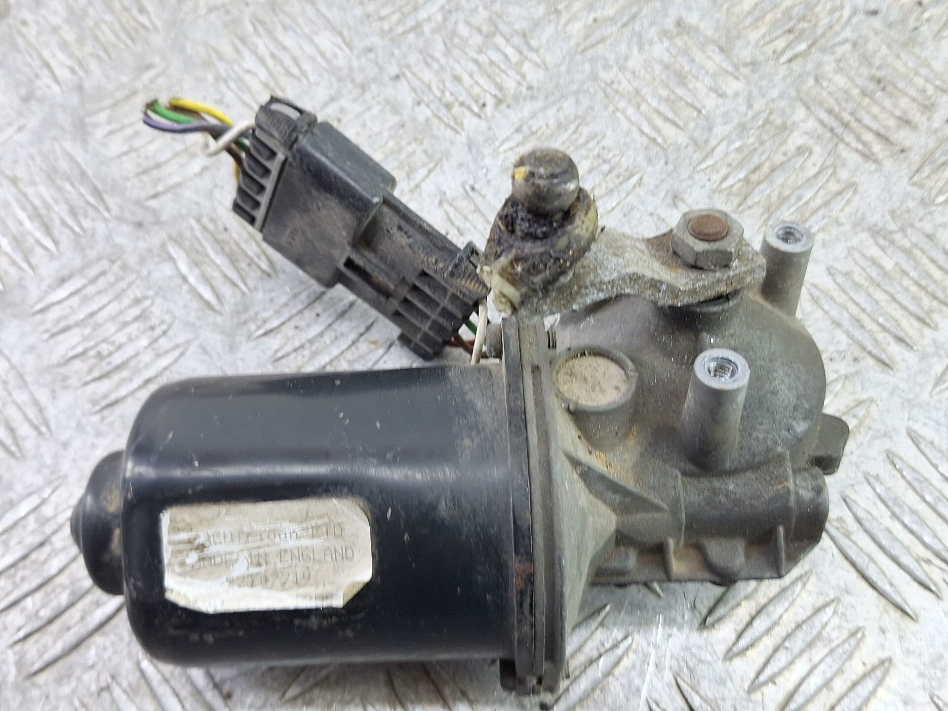 Моторчик трапеции дворников (стеклоочистителя) Opel Corsa B 1997 22107719